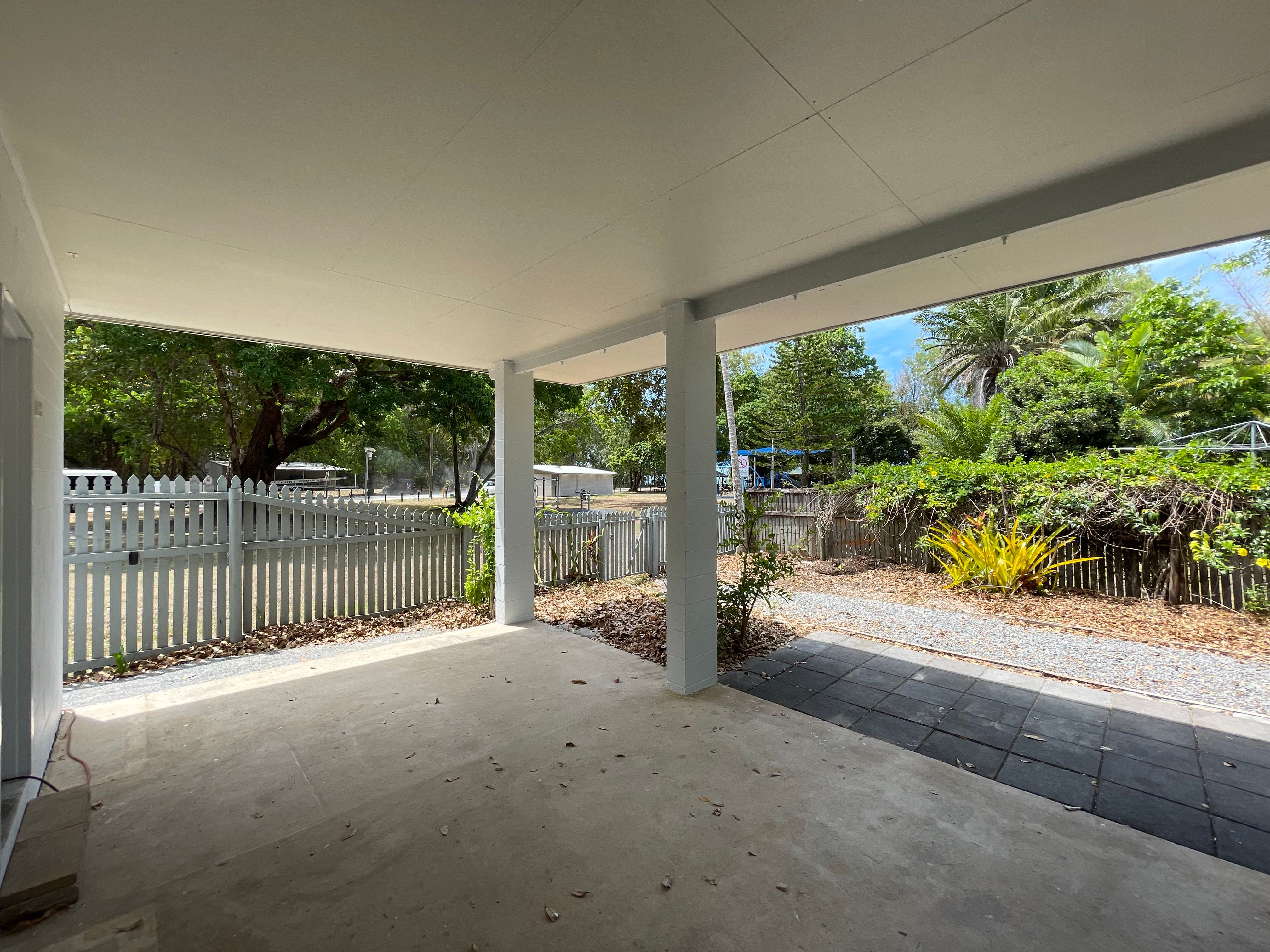 4/8 Helmet Street, Port Douglas, QLD 4877 - Leased Unit - Ray White ...
