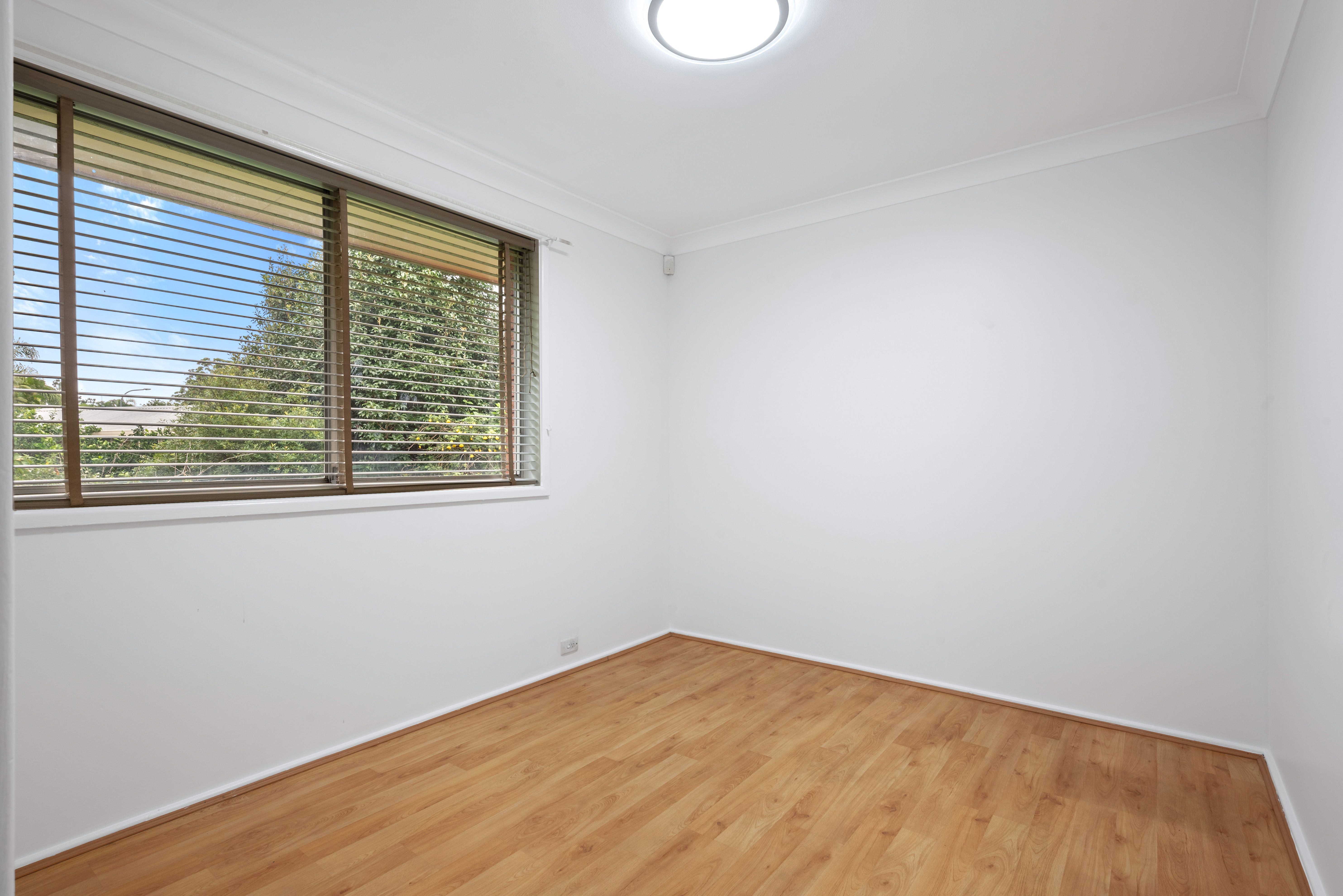 41 Randall Avenue, Minto, NSW 2566 - Sold House - Ray White Macarthur Group
