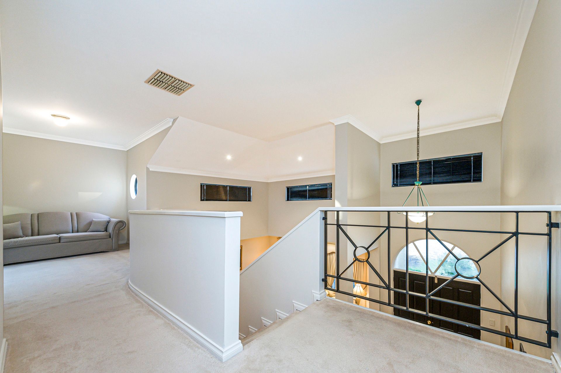 9 Sattelberg Ramble, Dianella, WA 6059 - House for Rent - Ray White ...