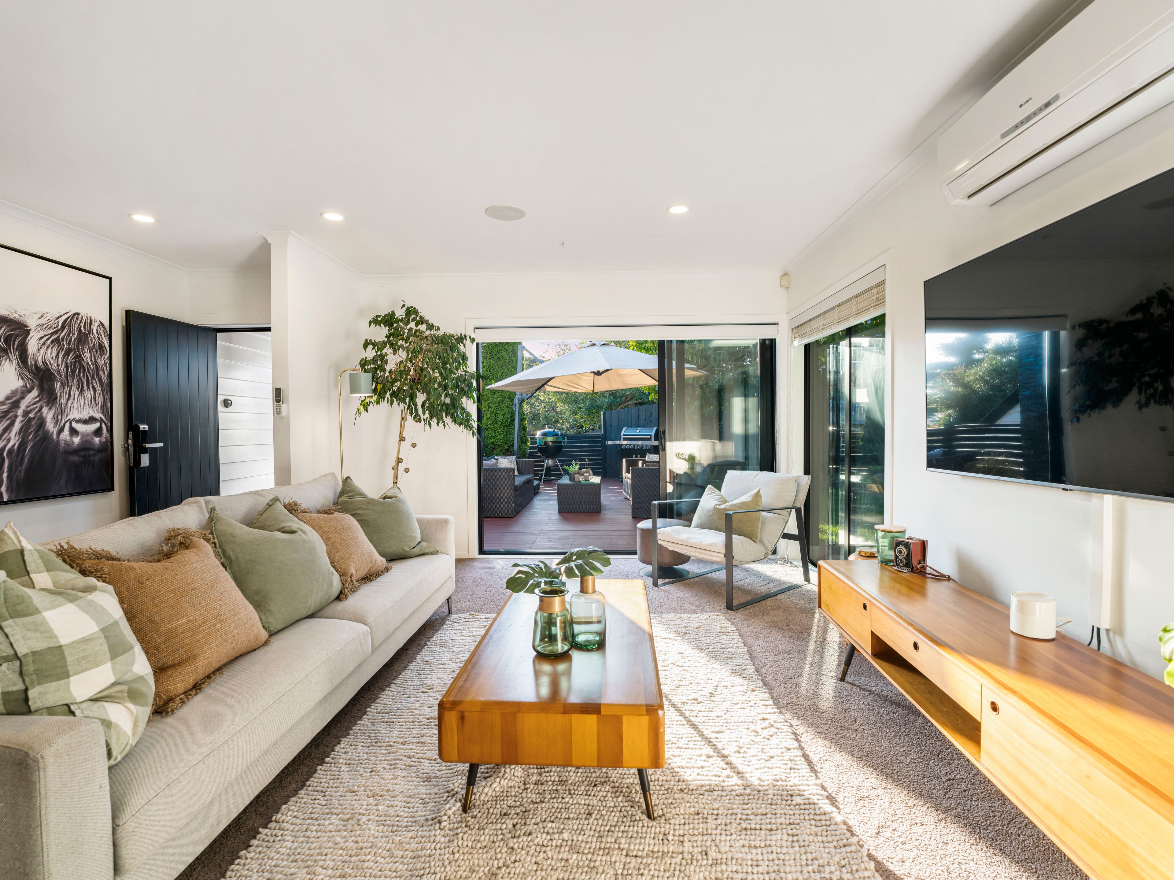 12B McCahill Views, Botany Downs, Manukau City 2014 - Sold House - Ray ...