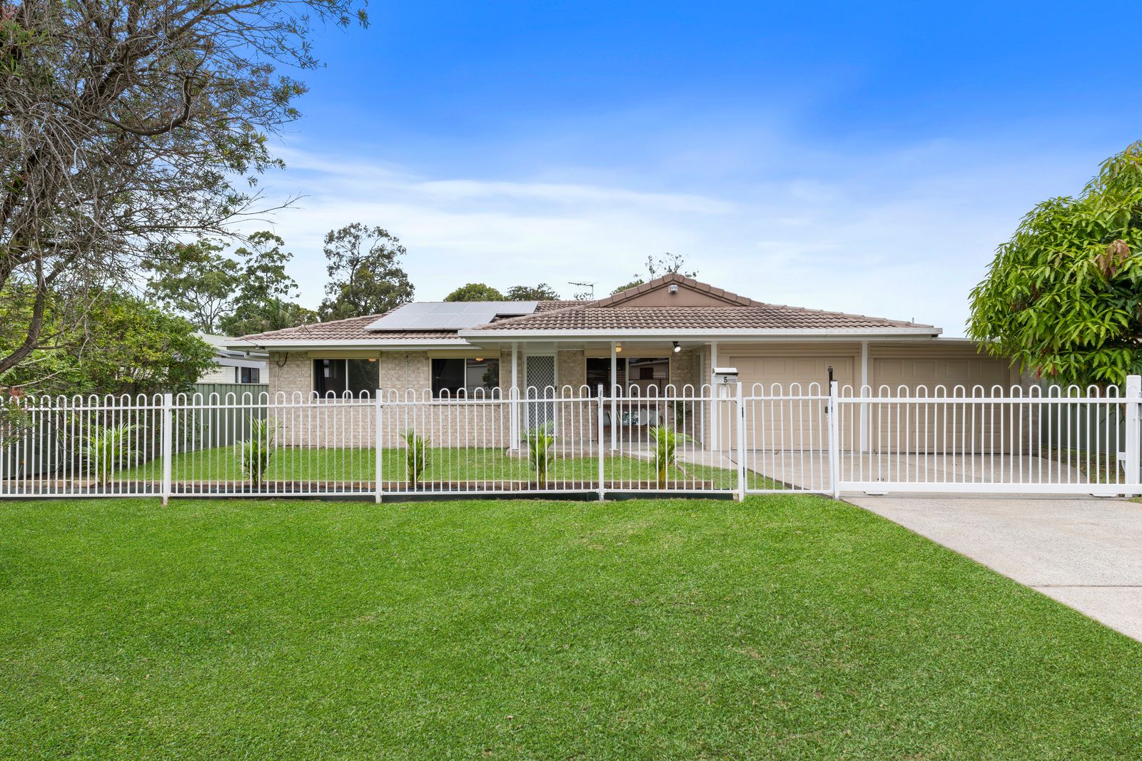 5 Delong Street, Acacia Ridge, QLD 4110 - Sold House - Ray White Moorooka