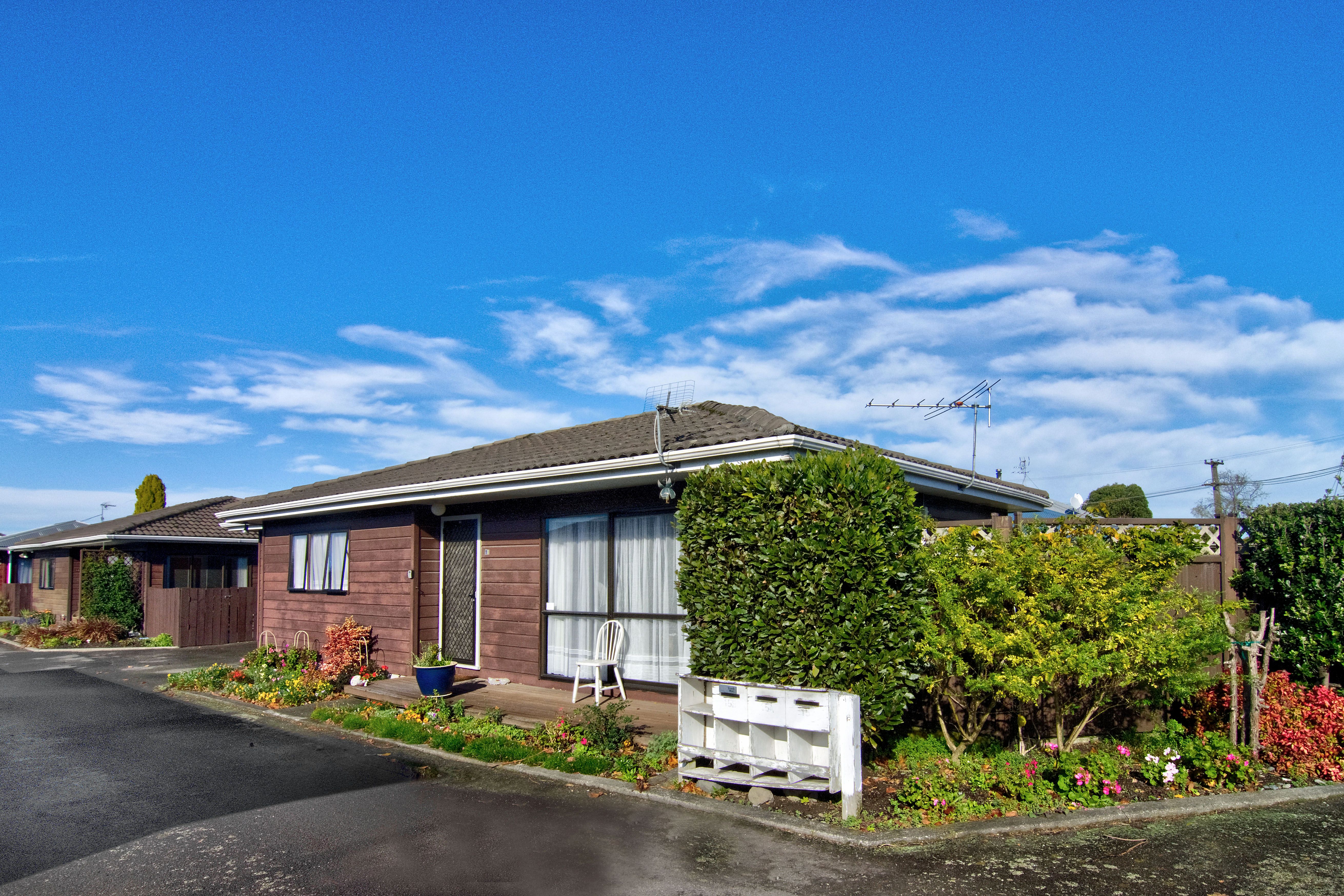 15 South Road, Masterton, Masterton District 5810 - Sold House - Ray ...