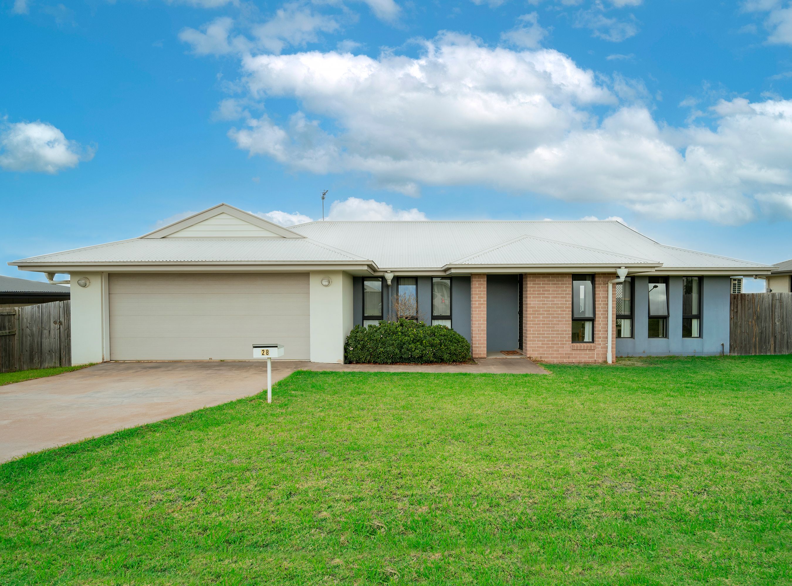 Ray White Highfields - Servicing All Areas