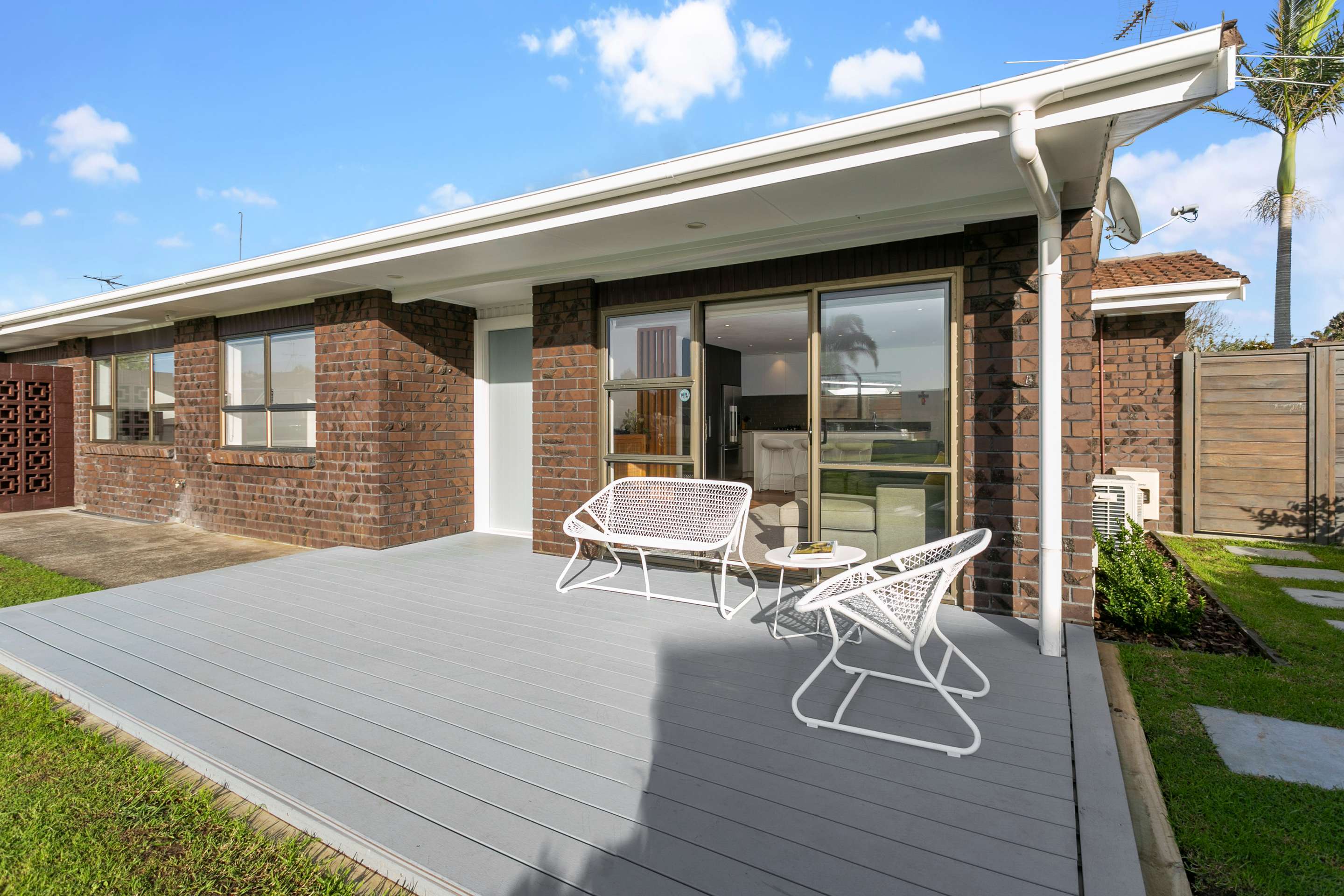 1/18 Vivian Wilson Drive, Eastern Beach, Manukau City | Real Estate ...