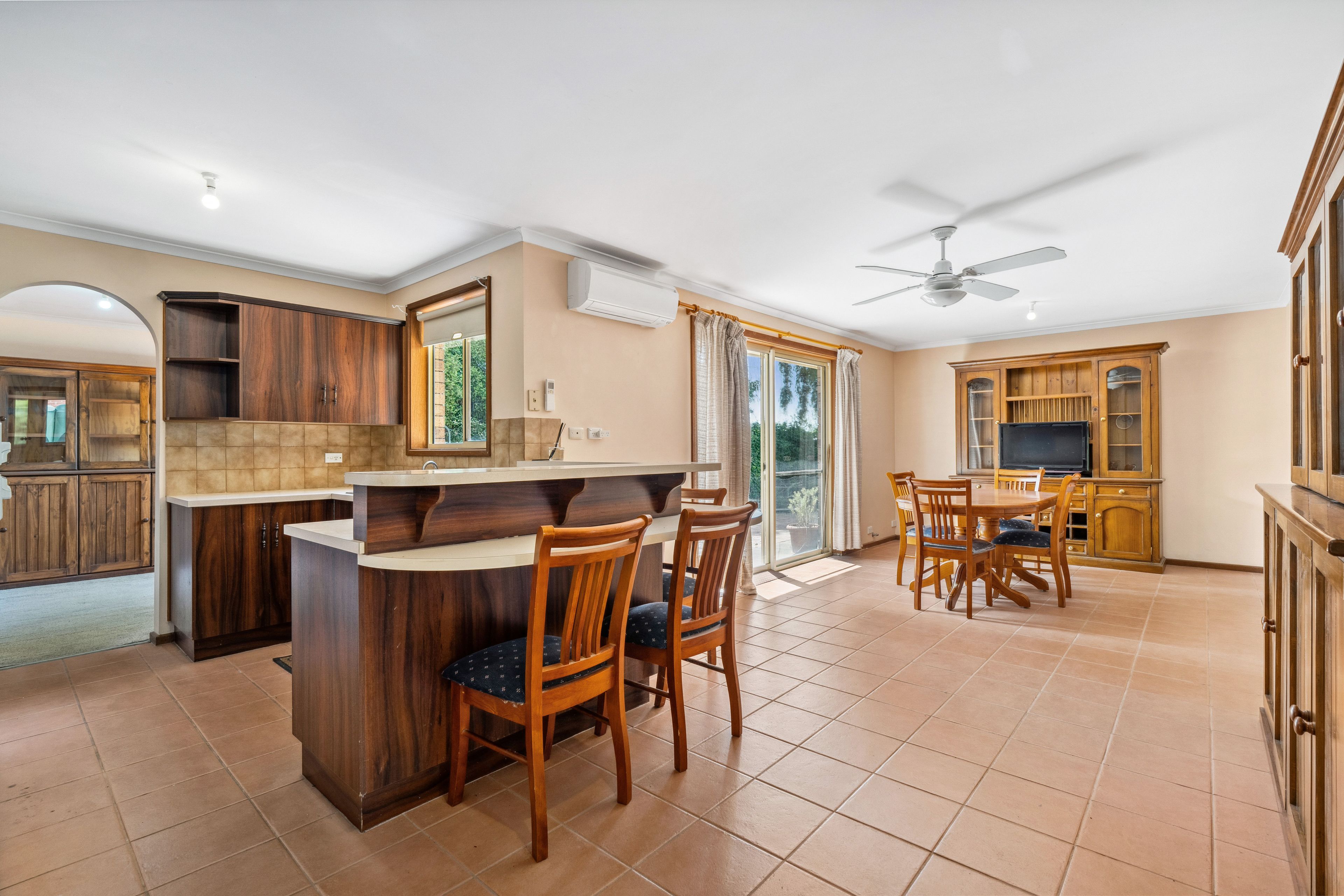 104 Hurling Drive, Mount Barker, SA 5251 - Sold House - Ray White ...