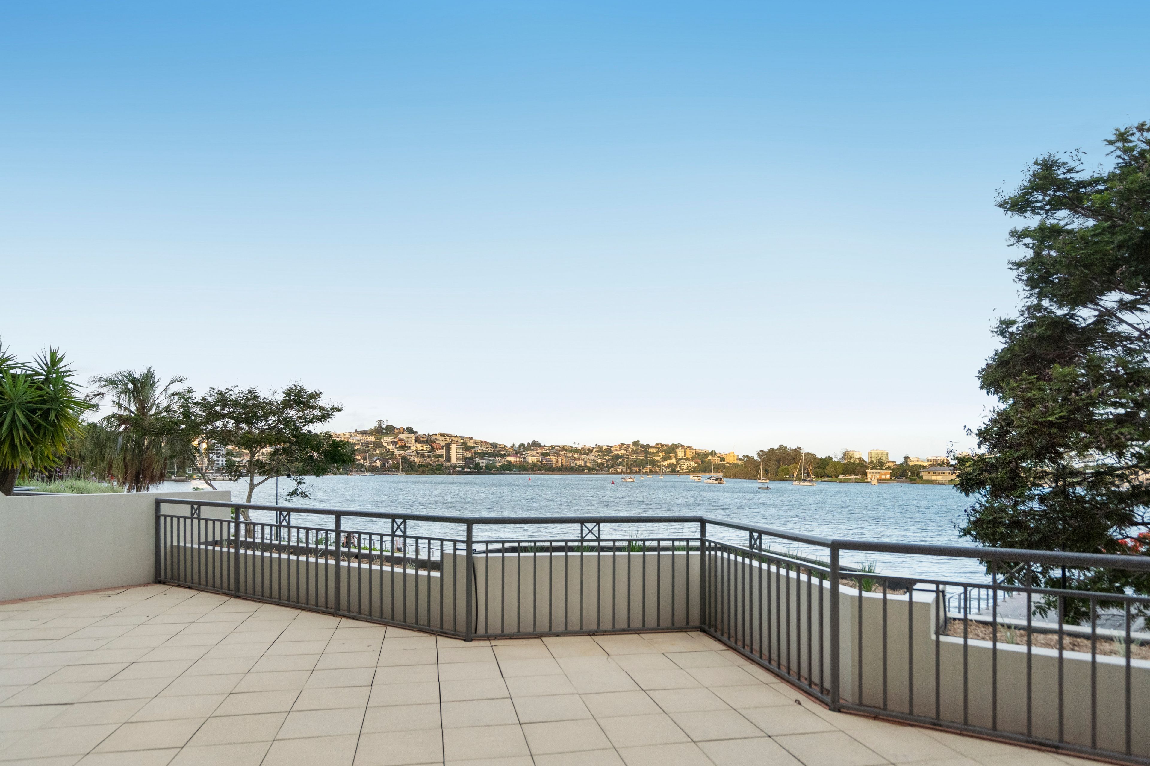 104/49B Newstead Terrace, Newstead, QLD 4006 - Sold Unit - Ray White ...