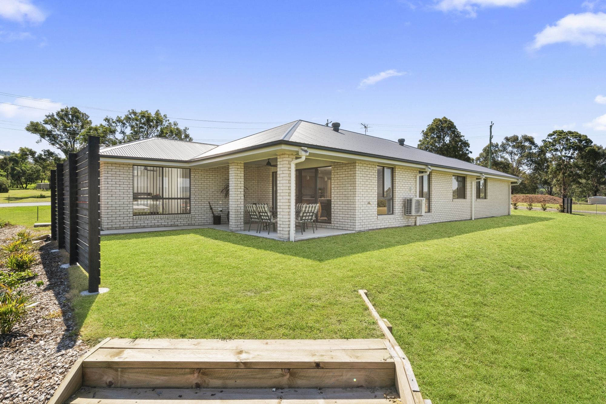 2 Lake Somerset Drive, Hazeldean, QLD 4515 - Leased House - Ray White ...
