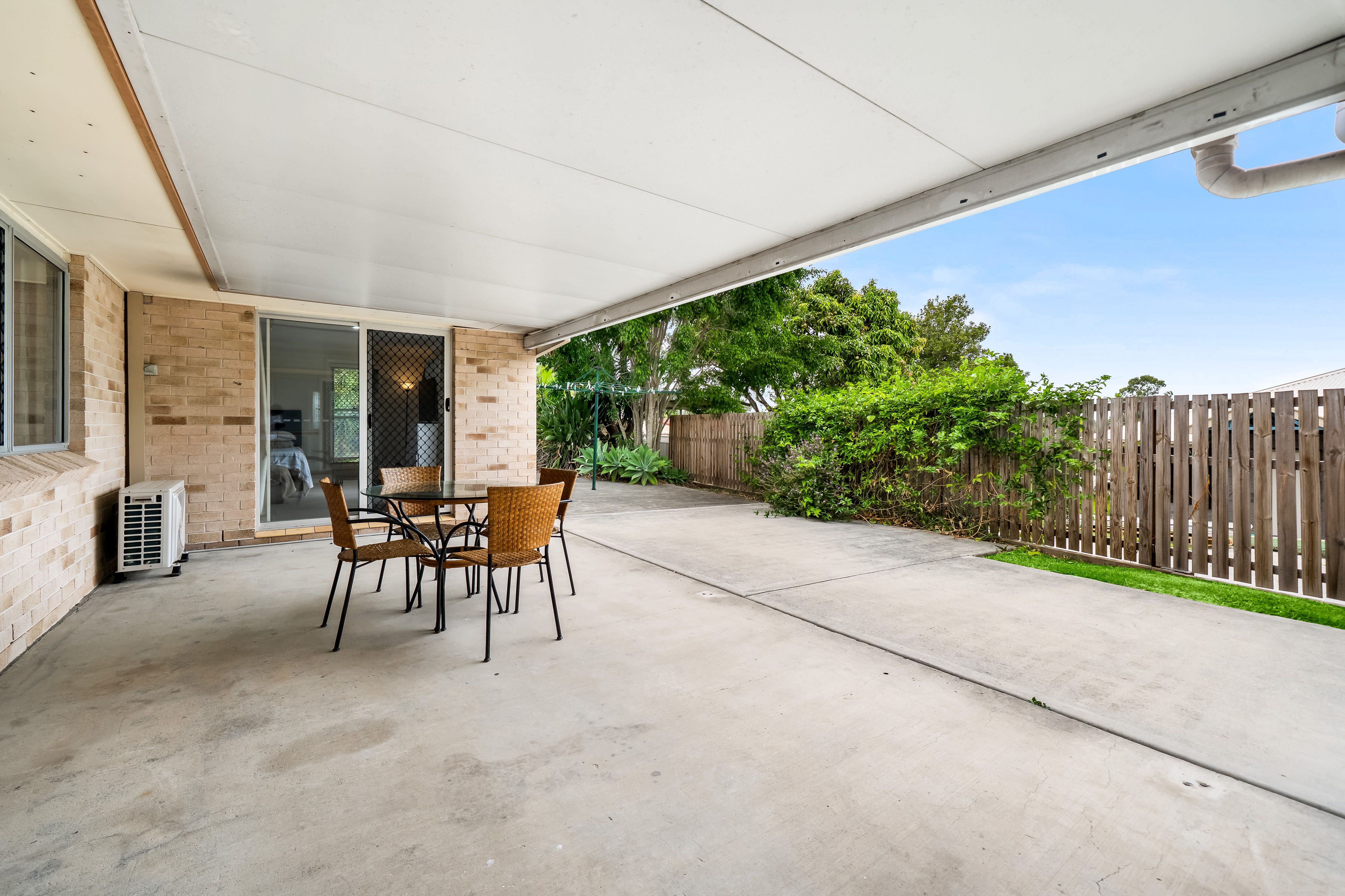 48 Sherwood Drive, Browns Plains, QLD 4118 - Sold House - Ray White ...