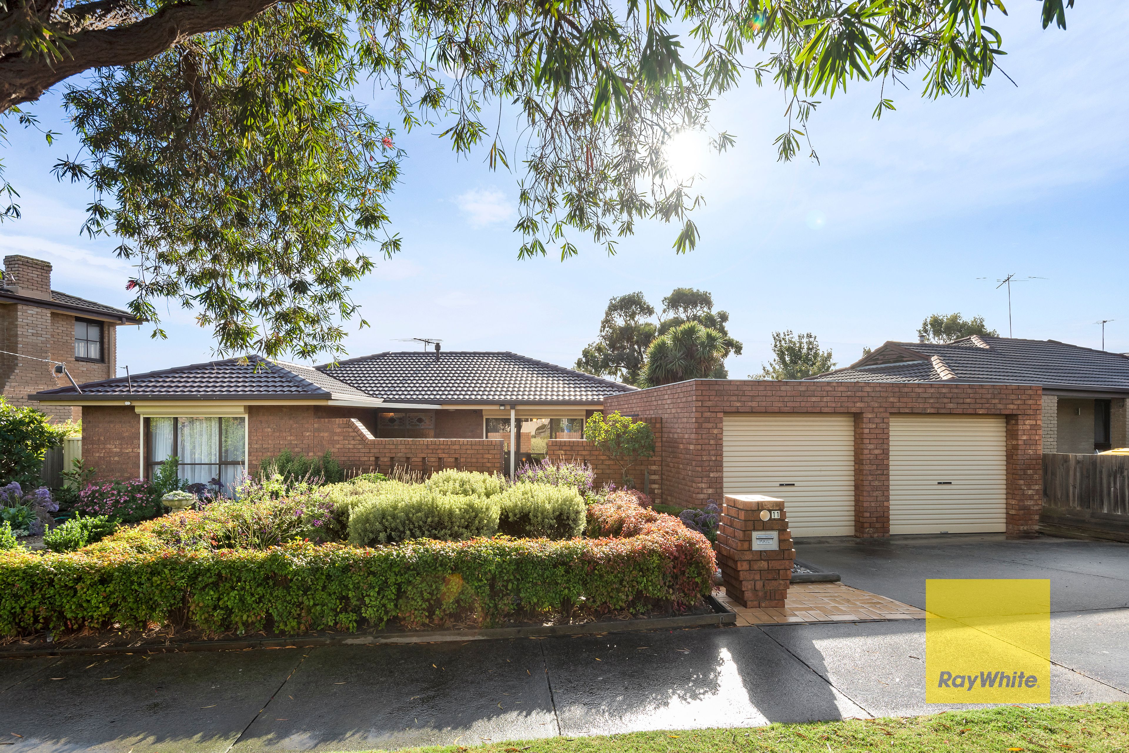 11 Crestmoor Drive, Highton, VIC 3216 - Sold House - Ray White Highton
