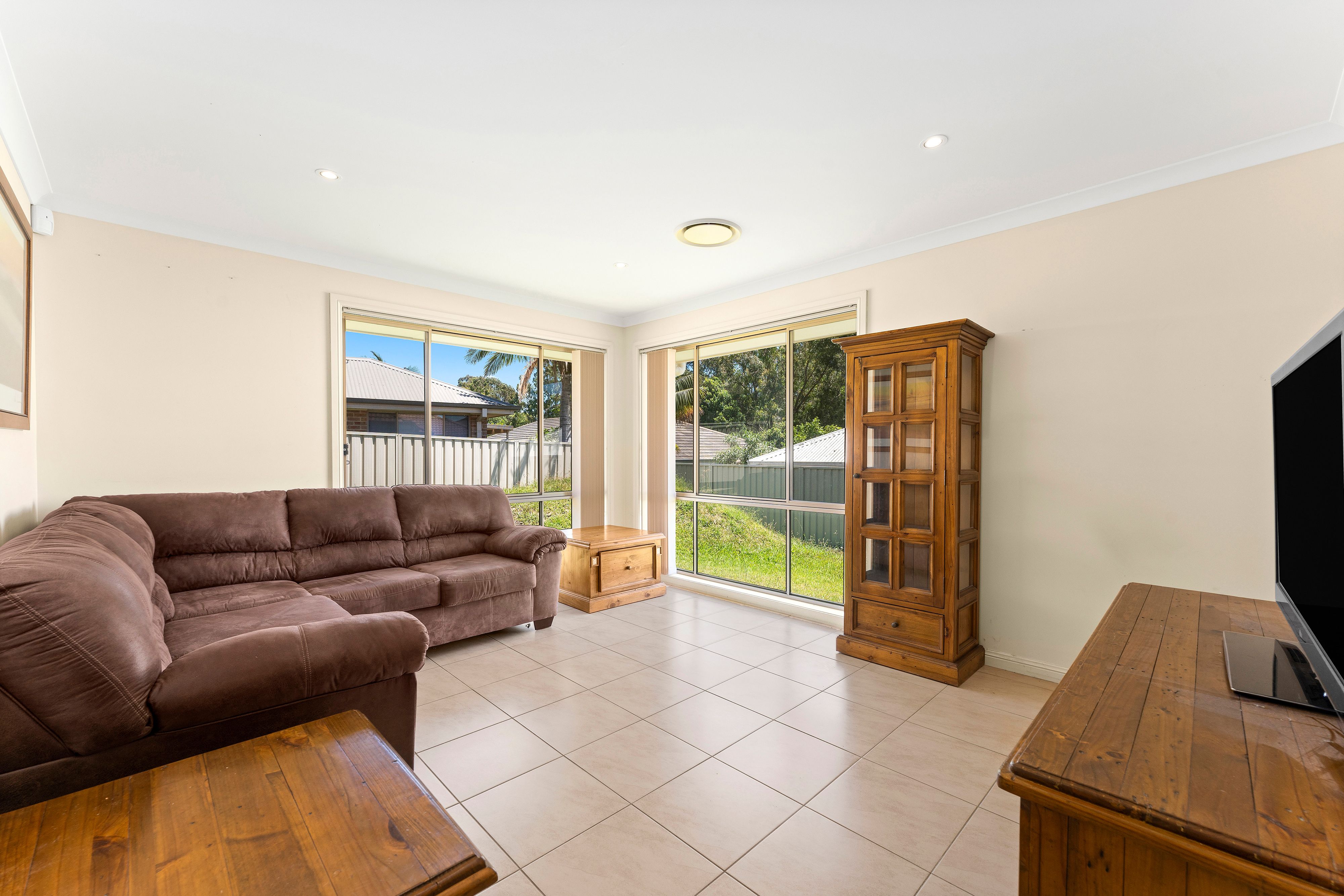 4 Killalea Drive, Shell Cove, NSW 2529 - Sold House - Ray White ...