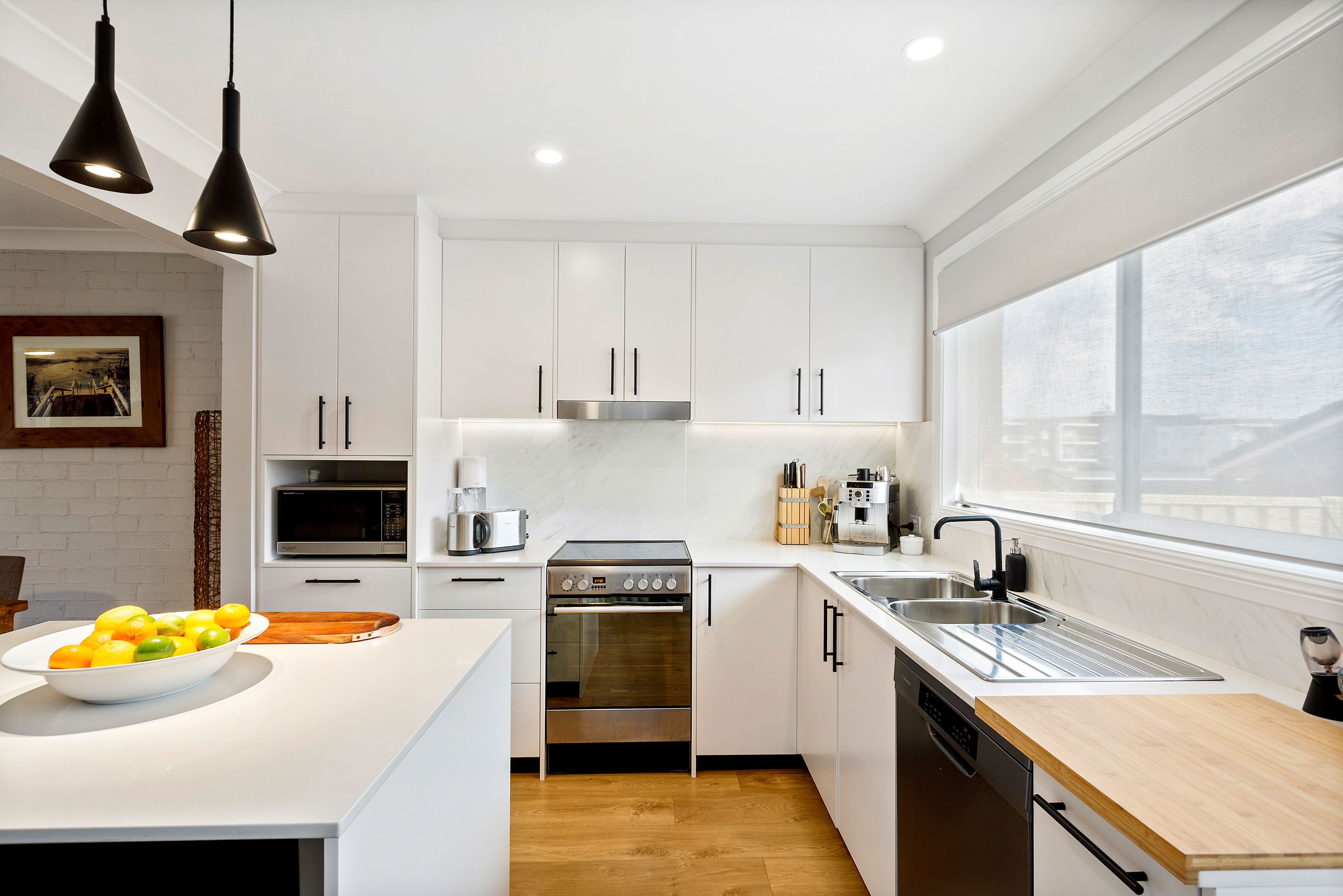 2/10 Wallaroo Drive, Blackbutt, NSW 2529 - Sold House - Ray White ...