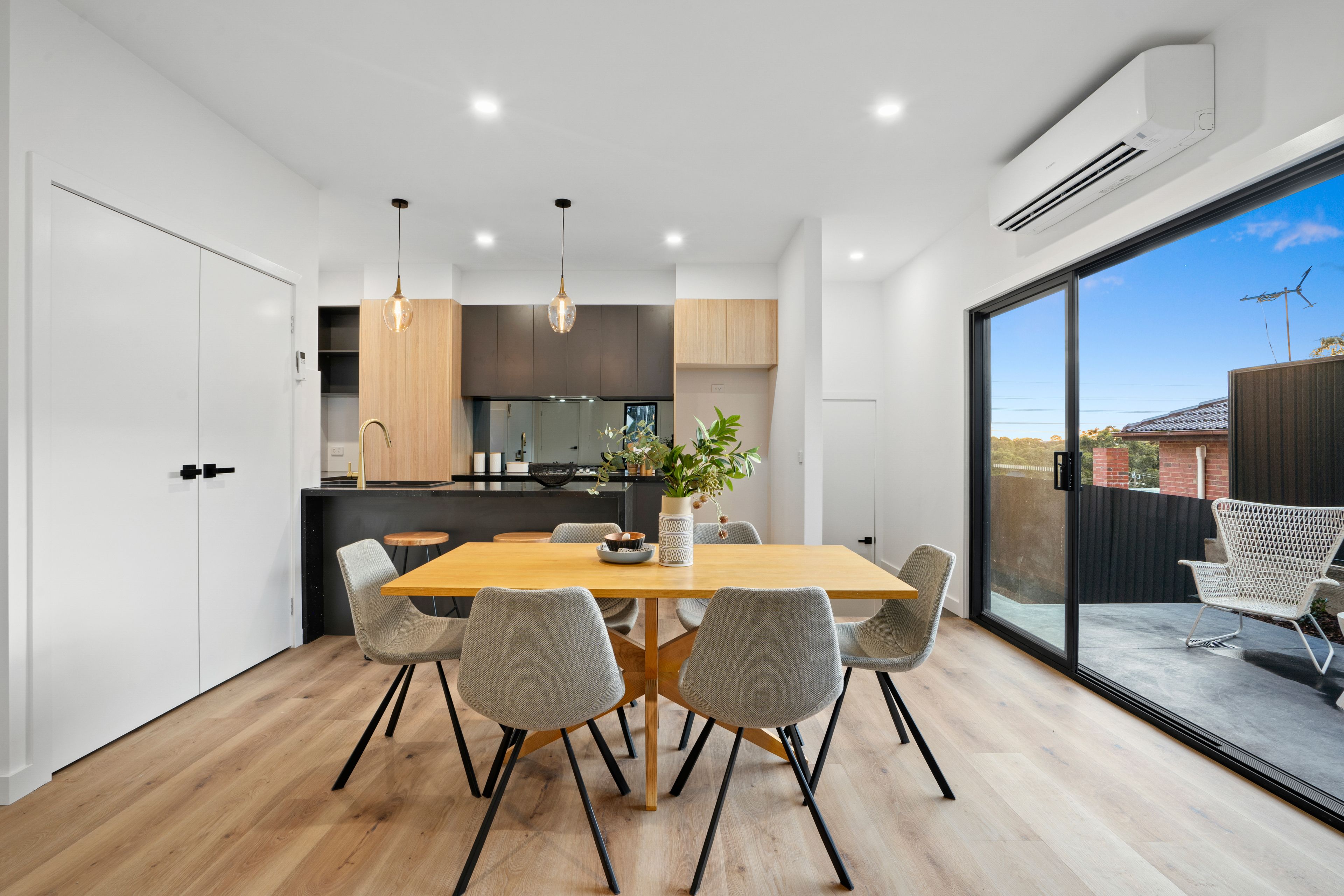 5/25 Neilsen Crescent, Bundoora, VIC 3083 - Sold Townhouse - Ray White ...