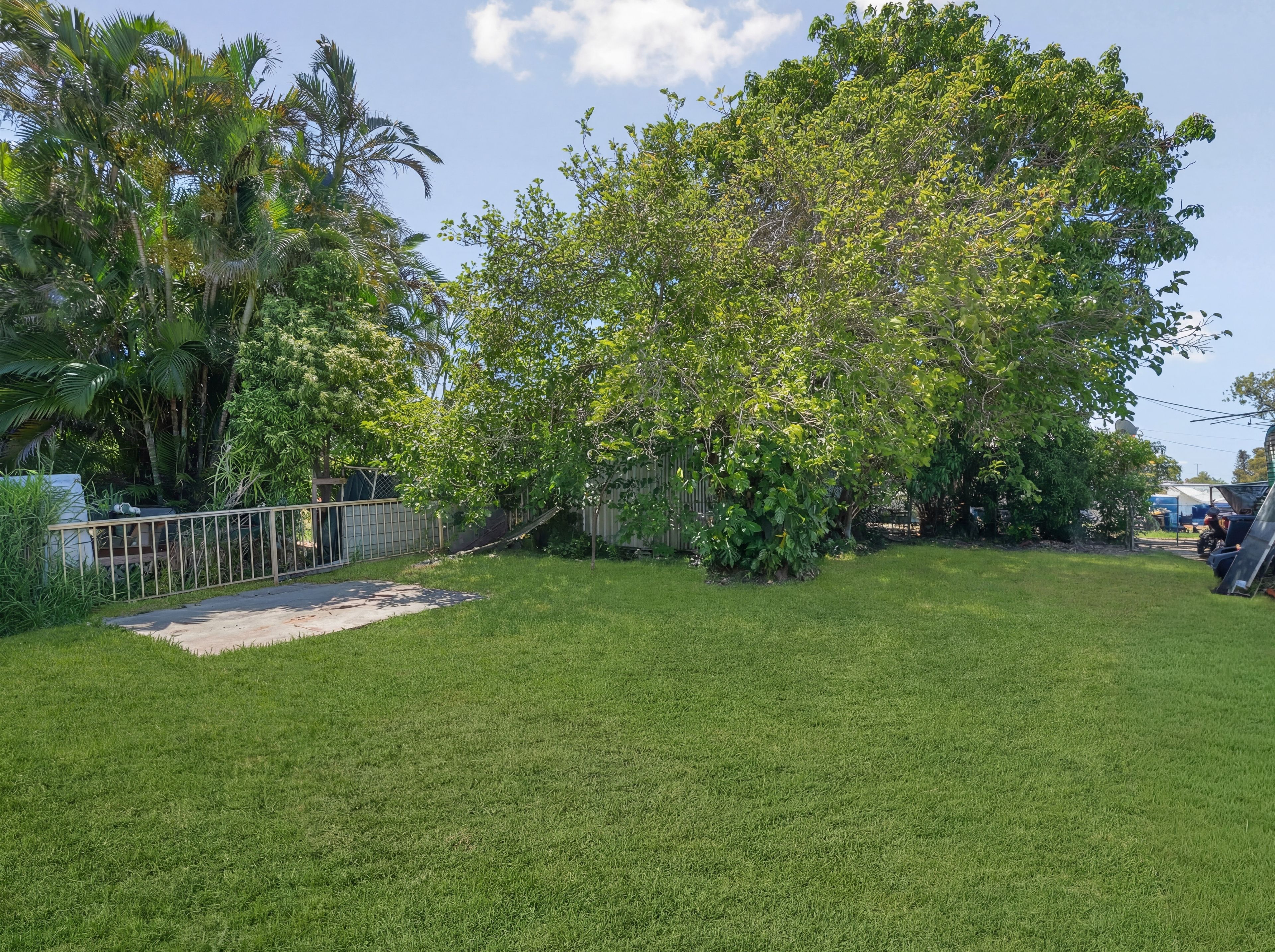 76 Oyster Point Esplanade, Scarborough, QLD 4020 - House for Sale - Ray ...