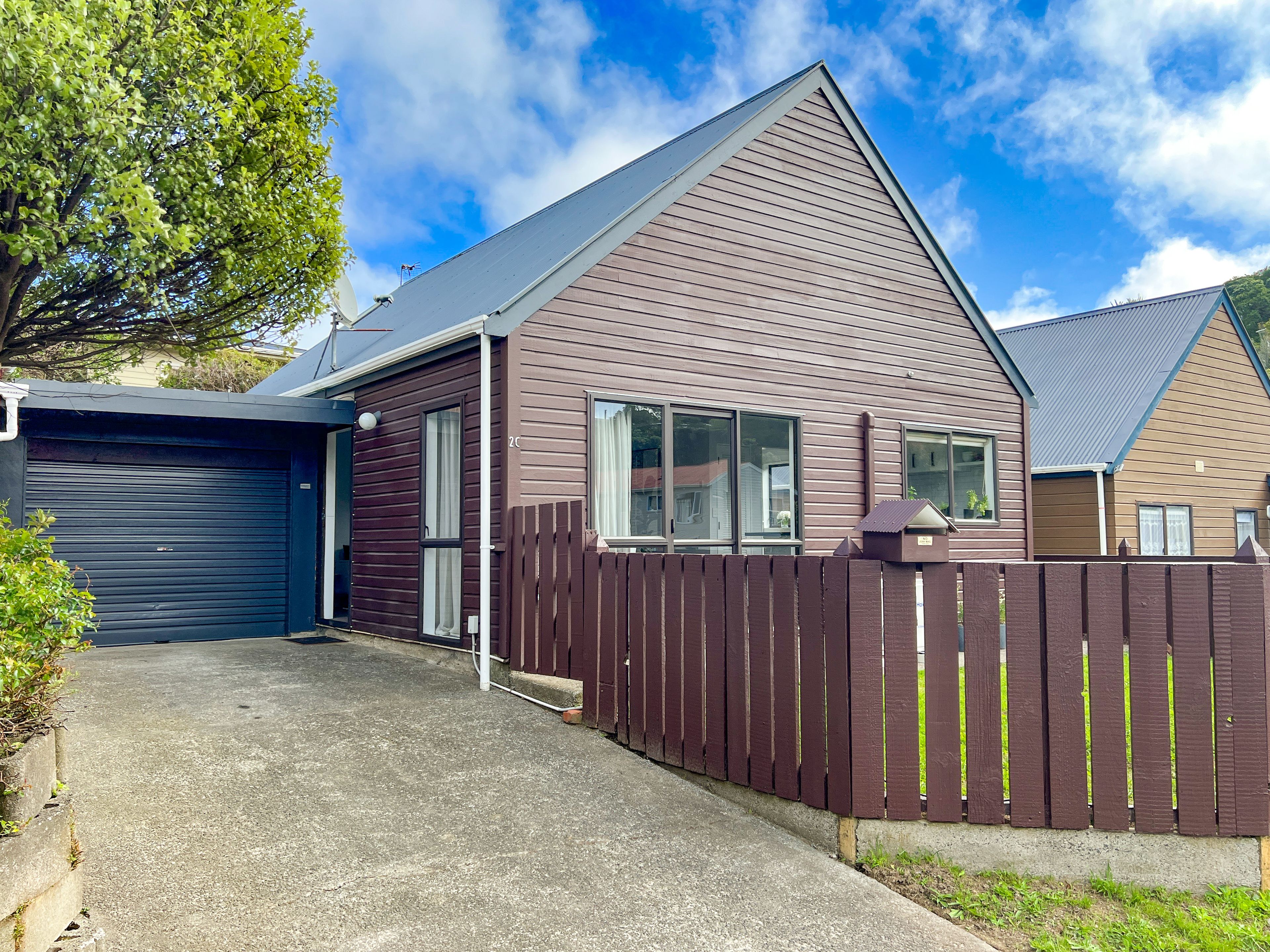 2C Black Rock Road, Newlands, Wellington City 6037 - Sold House - Ray ...