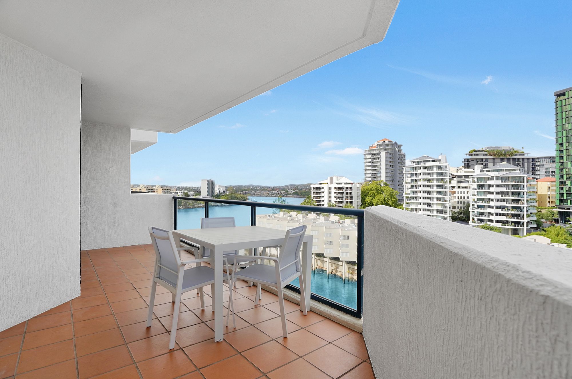 808/44 Ferry Street, Kangaroo Point, QLD 4169 - Sold Apartment - Ray ...
