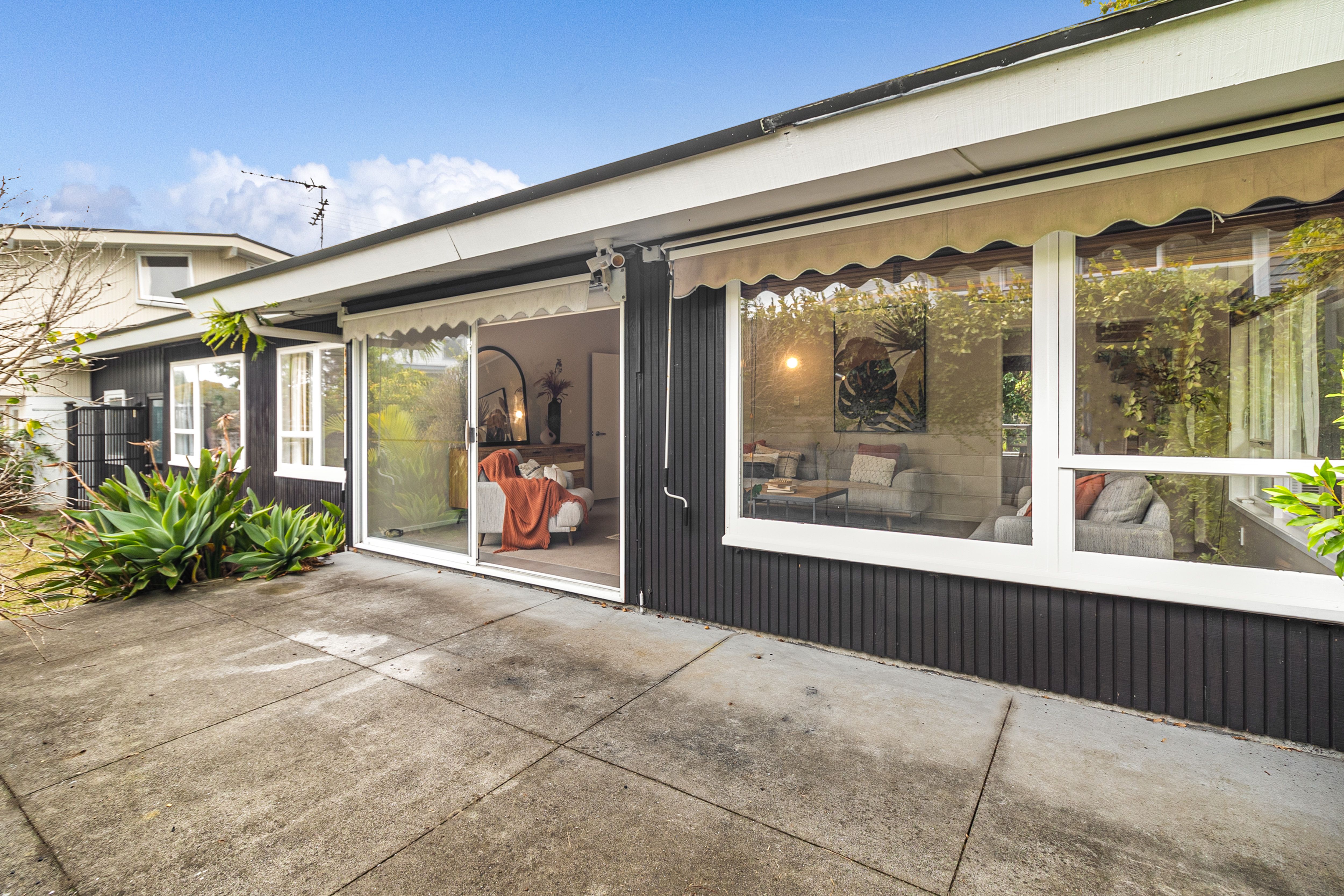 1/270 Lake Road, Takapuna, North Shore City 0620 - Sold Unit - Ray ...