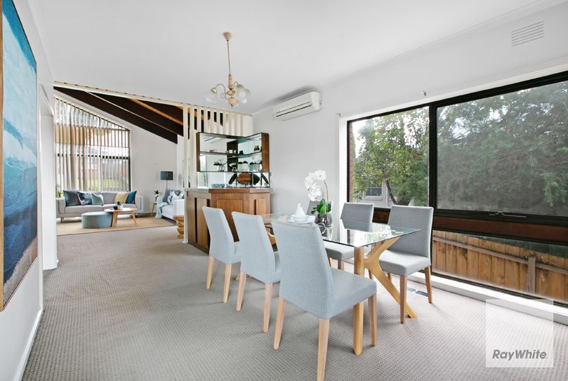 3 Drake Close, Gladstone Park, VIC 3043 - Sold House - Ray White ...