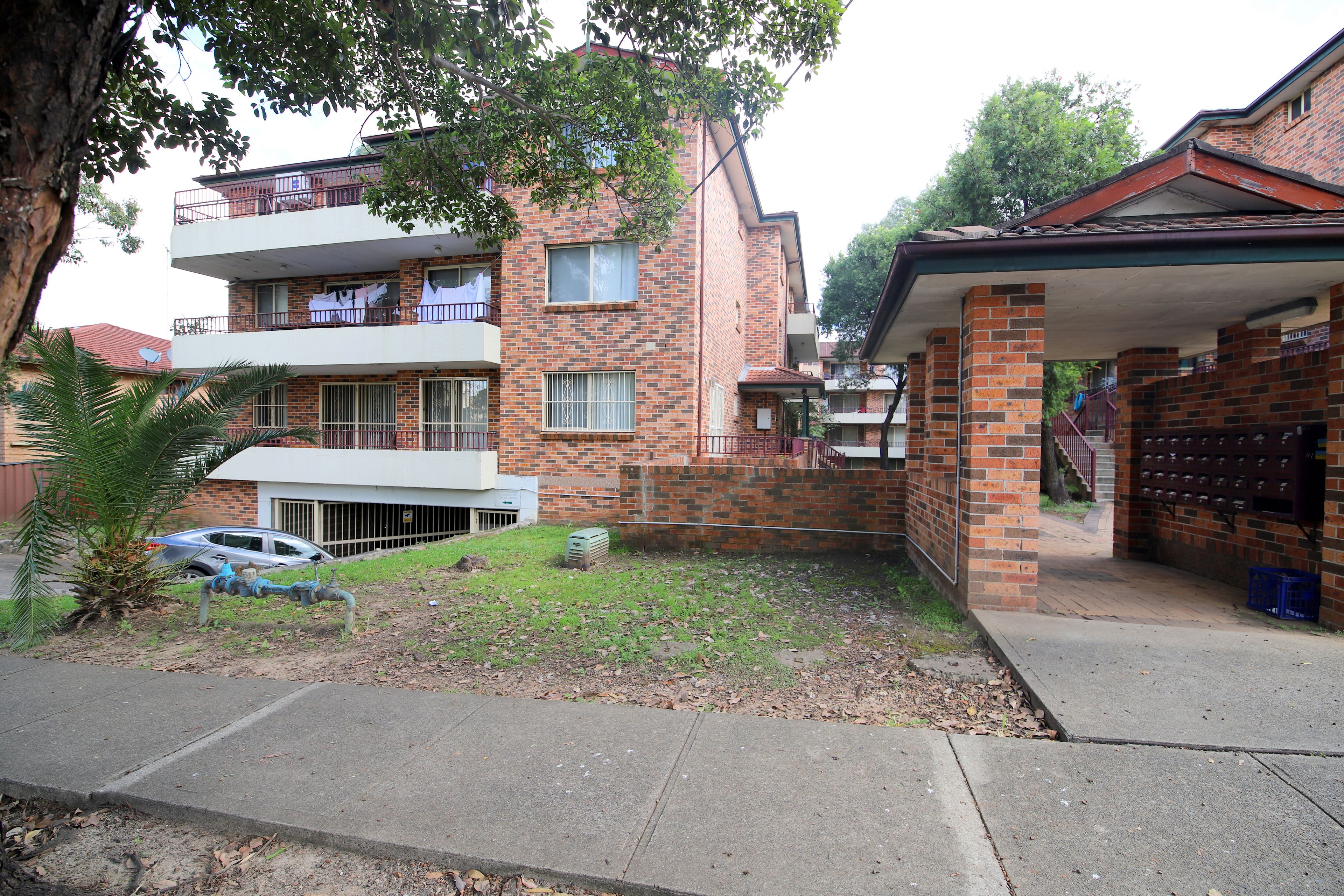 30/122-126 Meredith Street, Bankstown, NSW 2200 - Leased Unit - Ray ...