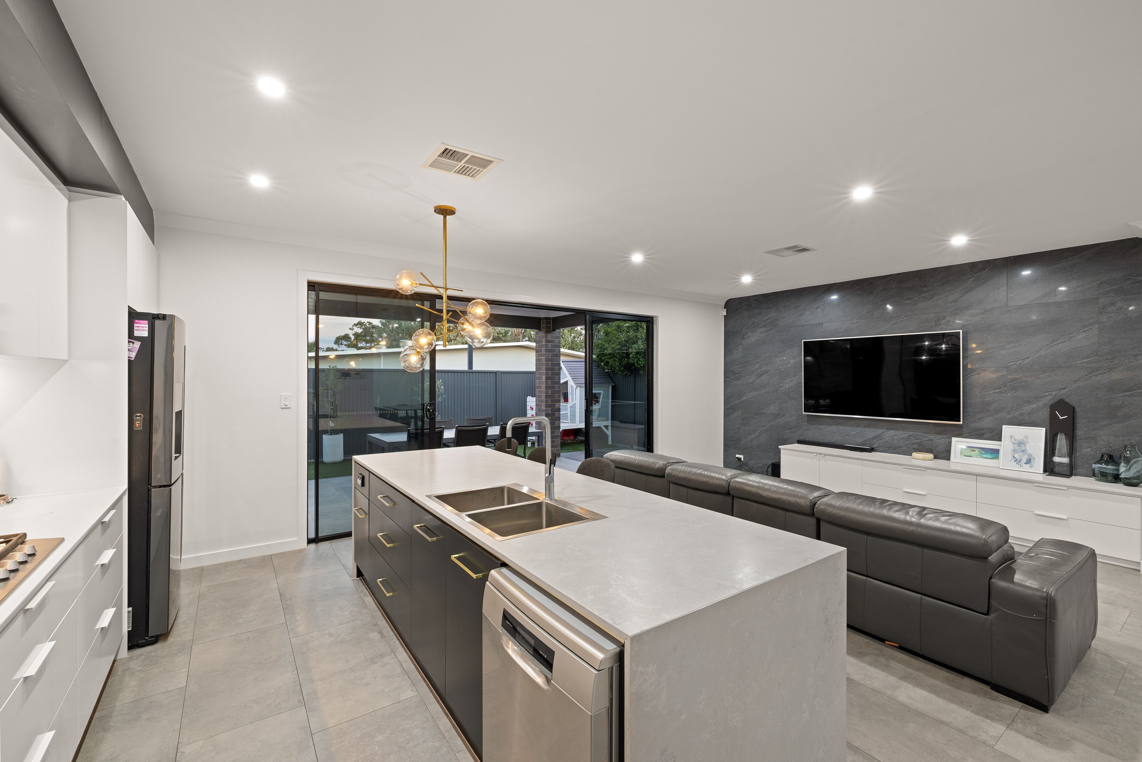 6 Cedarwood Grove, Blair Athol, SA 5084 - House for Sale - Ray White ...