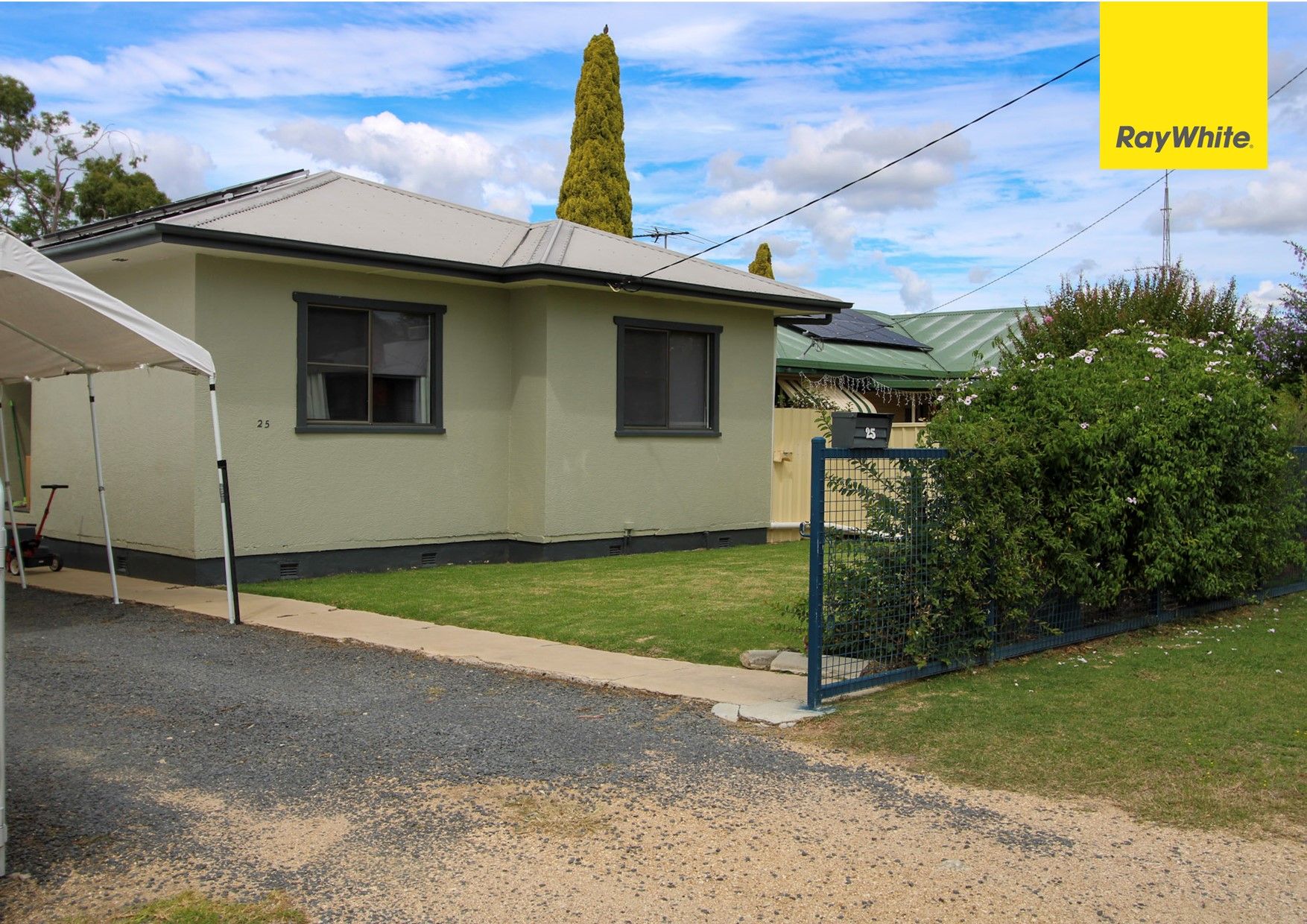 25 Swan Street, Inverell, NSW 2360 - Leased House - Ray White Rural ...