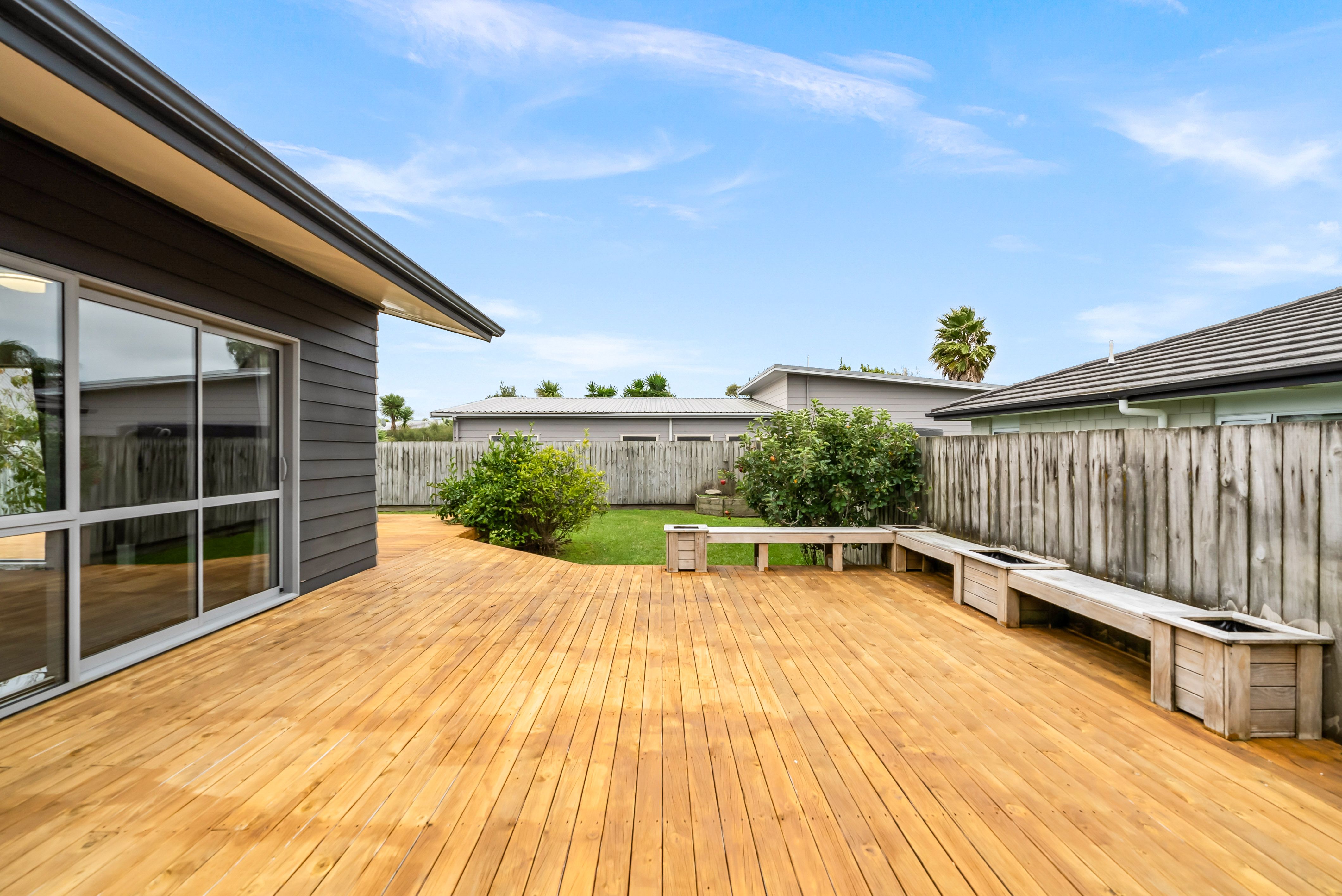 22 Kedge Drive, Mangawhai, Kaipara District 0505 - Sold House - Ray ...