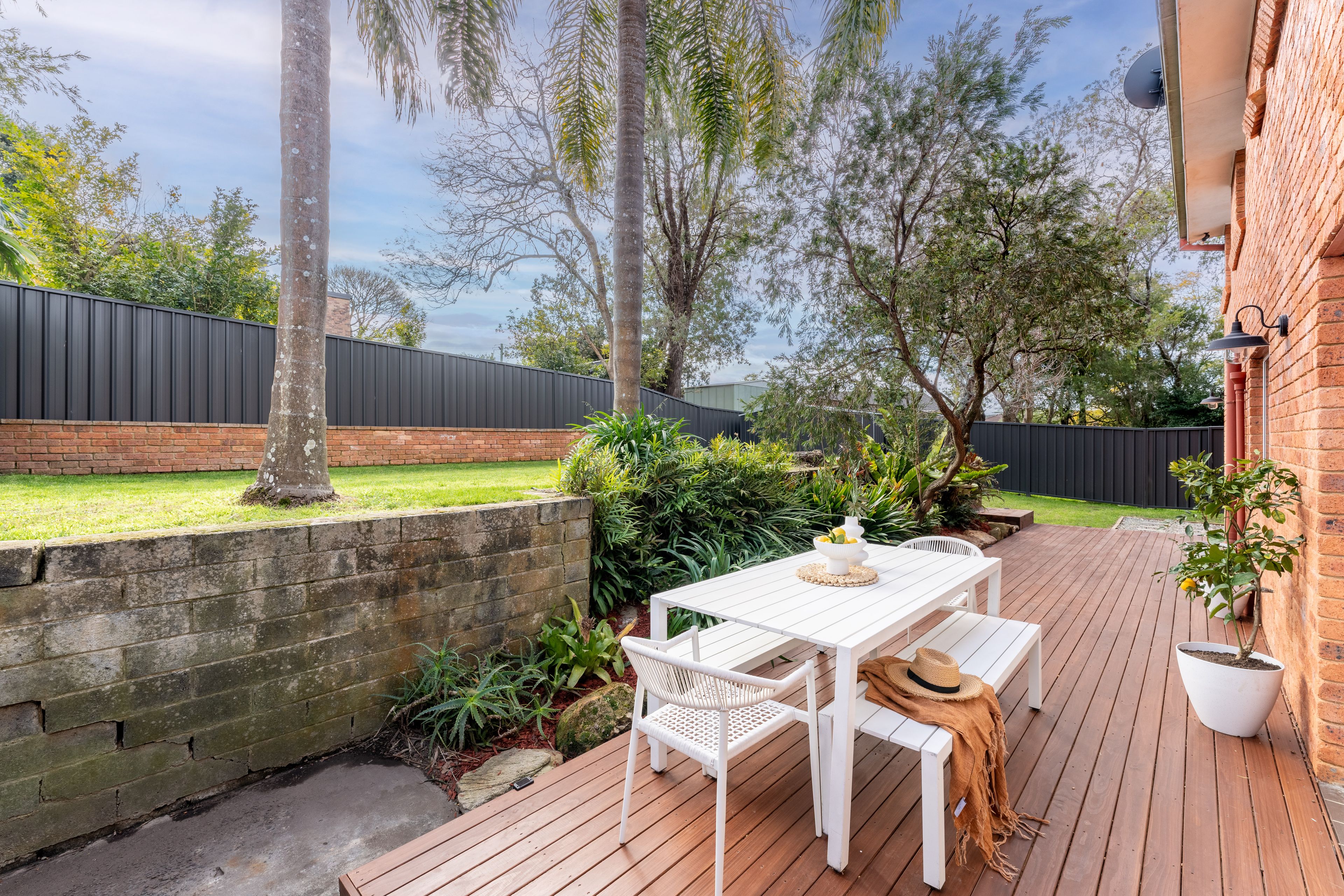 10 The Crescent, Helensburgh, NSW 2508 - Sold House - Ray White Helensburgh