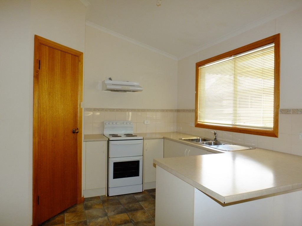2/23 George Street, Wallaroo, SA 5556 - Leased House - Ray White Yorke ...