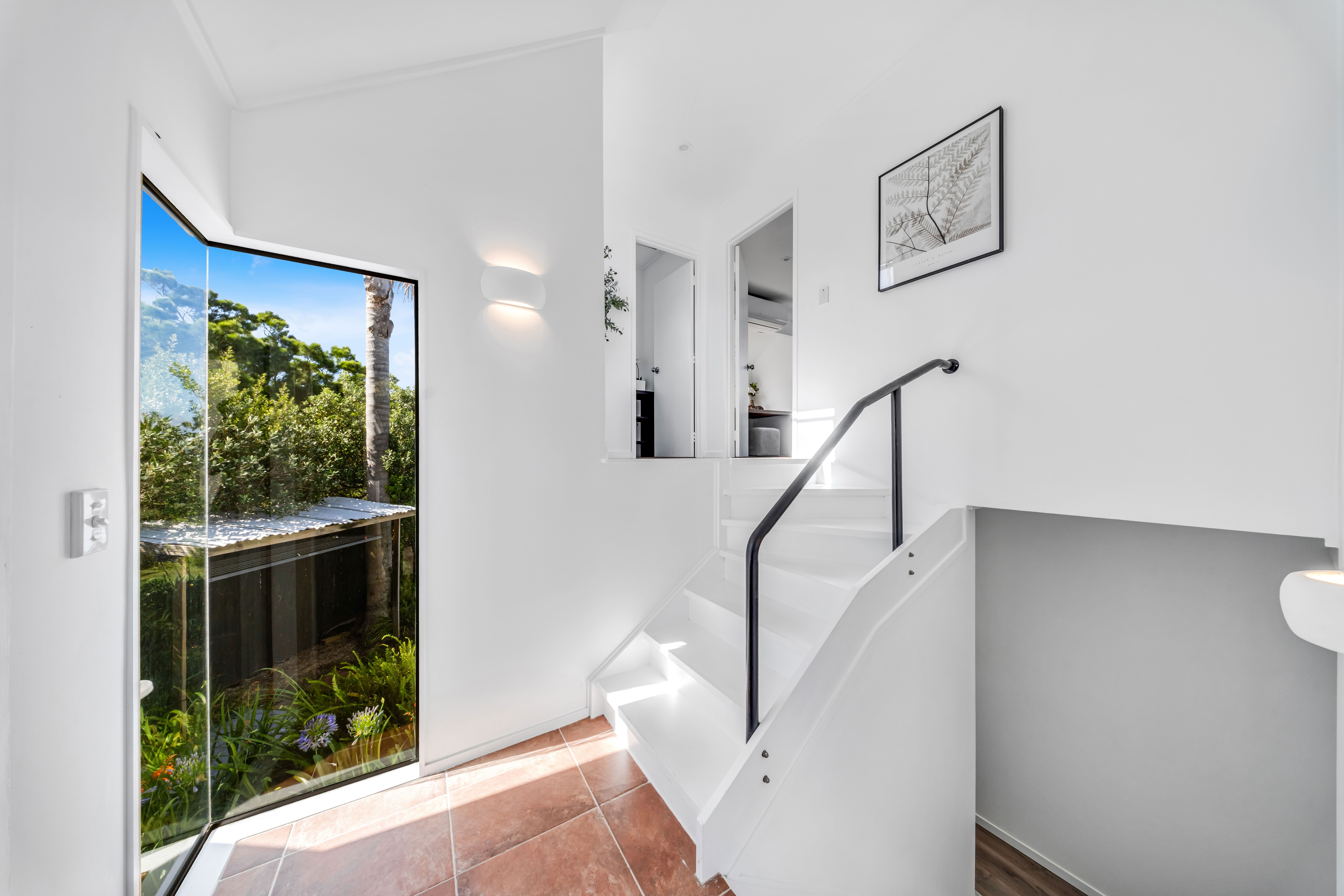 2/17 Lynton Road, Bucklands Beach, Manukau City 2012 - Sold House - Ray ...