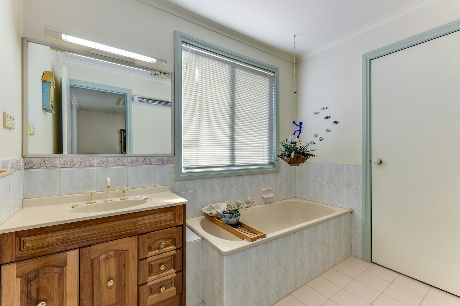 4 Nectar Mews, Knoxfield, VIC 3180 - Sold House - Ray White Wantirna