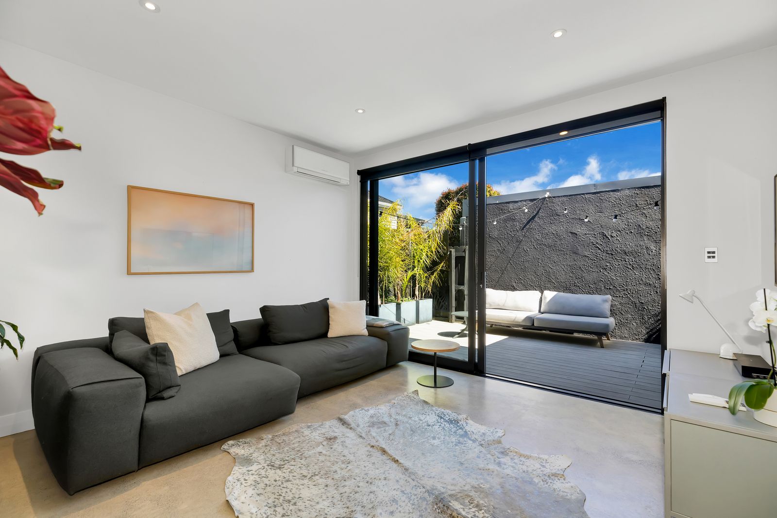 140 Point Chevalier Road, Point Chevalier, – Home For Sale • Ray White ...