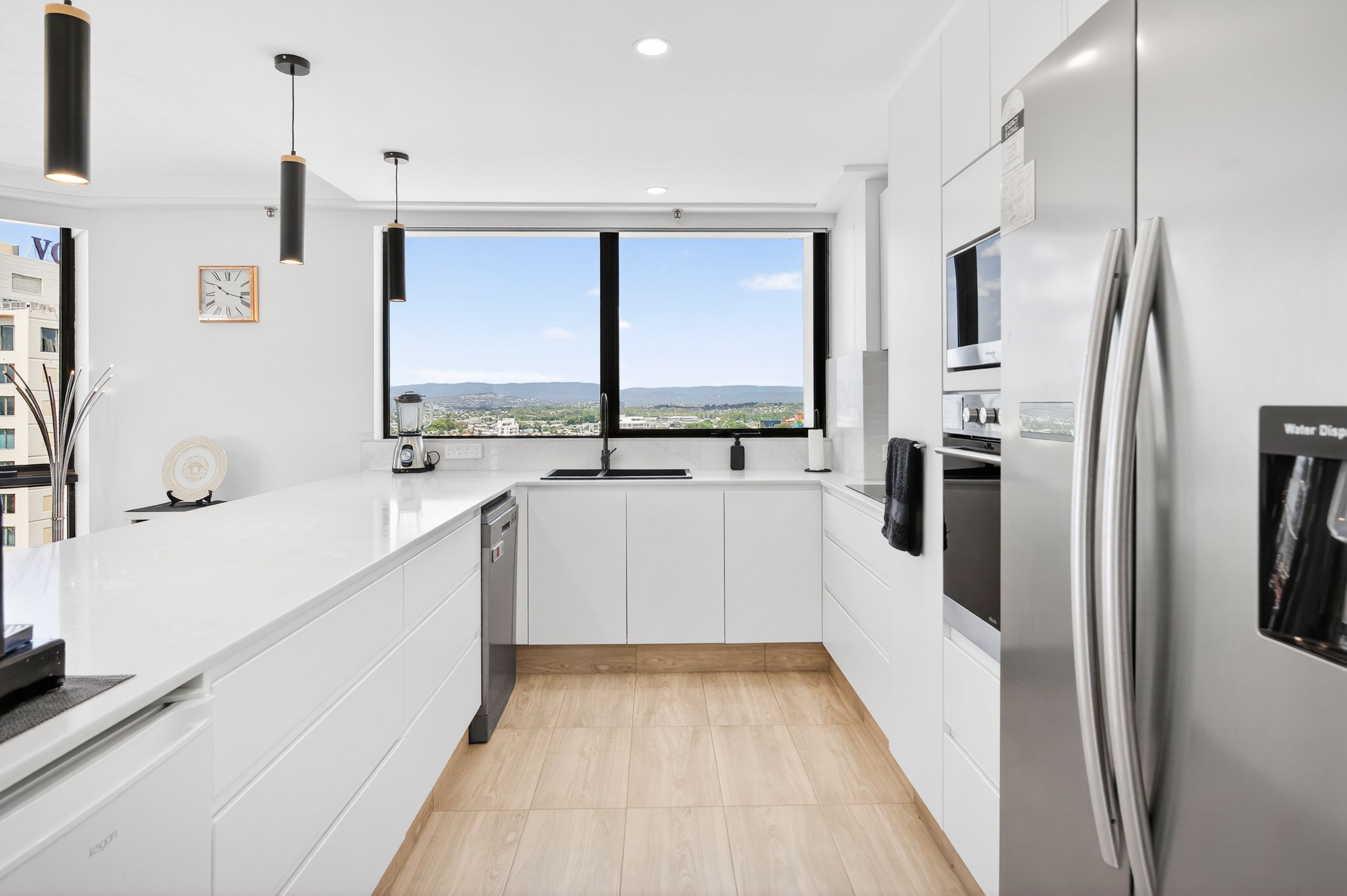 21D/30 Laycock Street, Surfers Paradise, QLD 4217 - Sold Apartment ...
