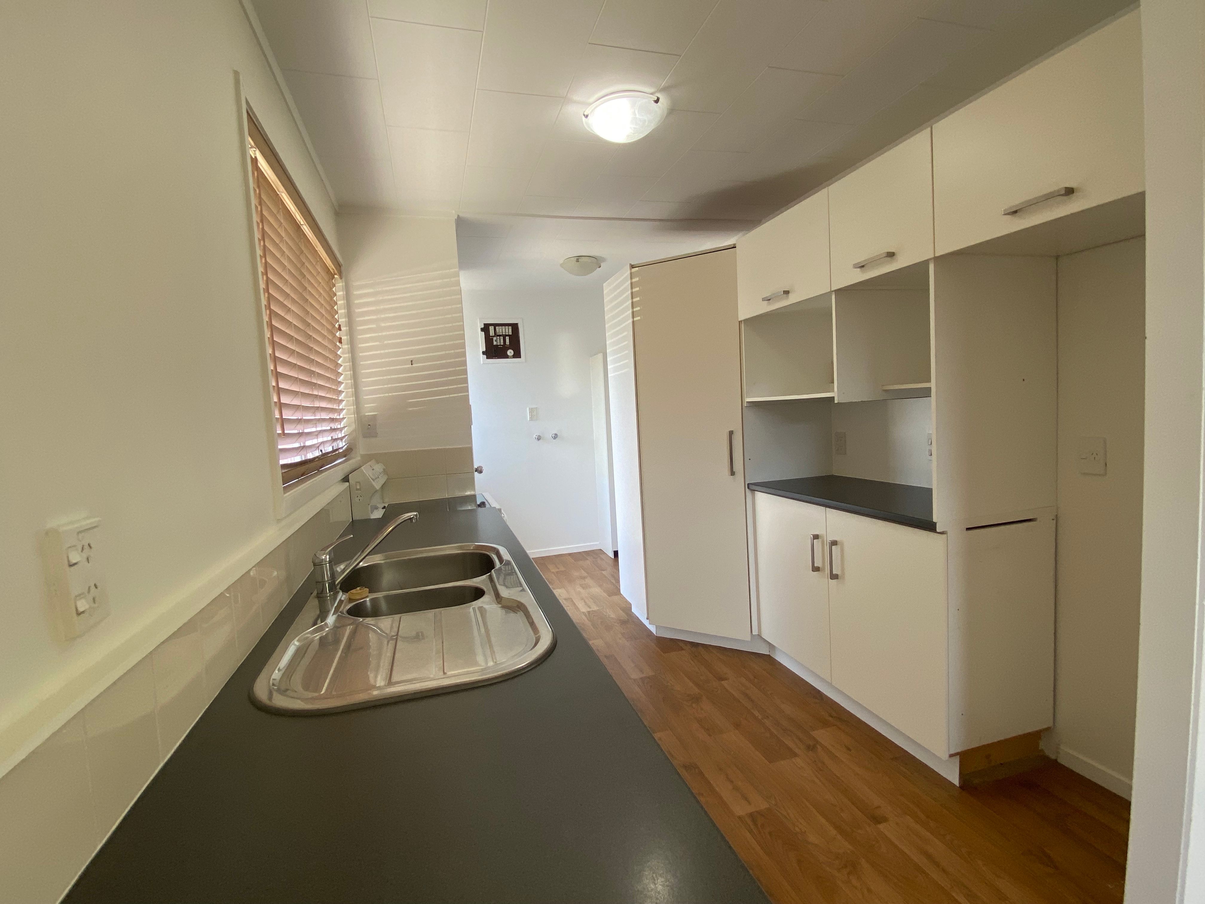 2 Blanche Way, Half Moon Bay, Manukau City 2012 - Leased House - Ray ...