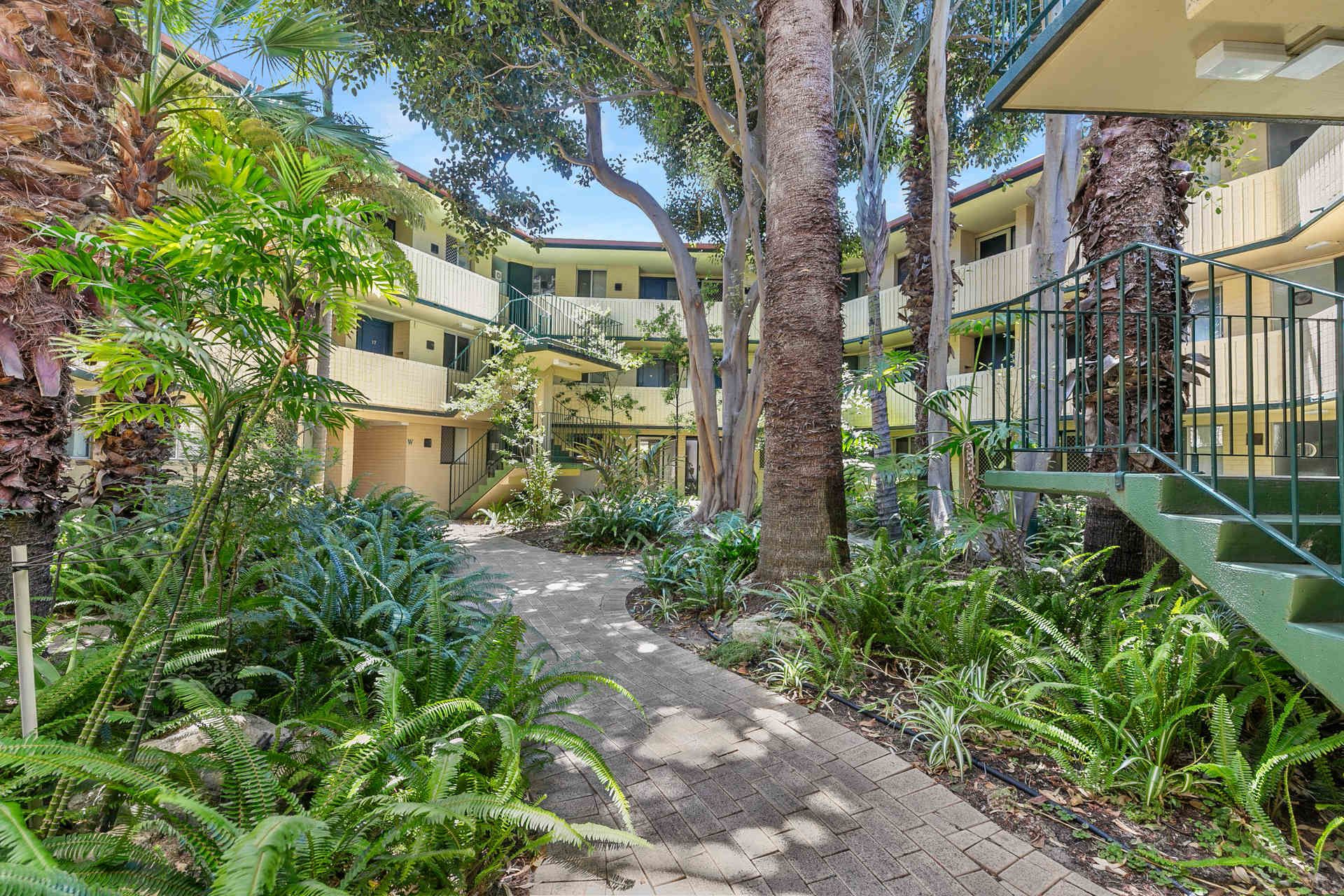 25W/24 Pearson Street, Churchlands, WA 6018 - Sold Unit - Dalkeith ...