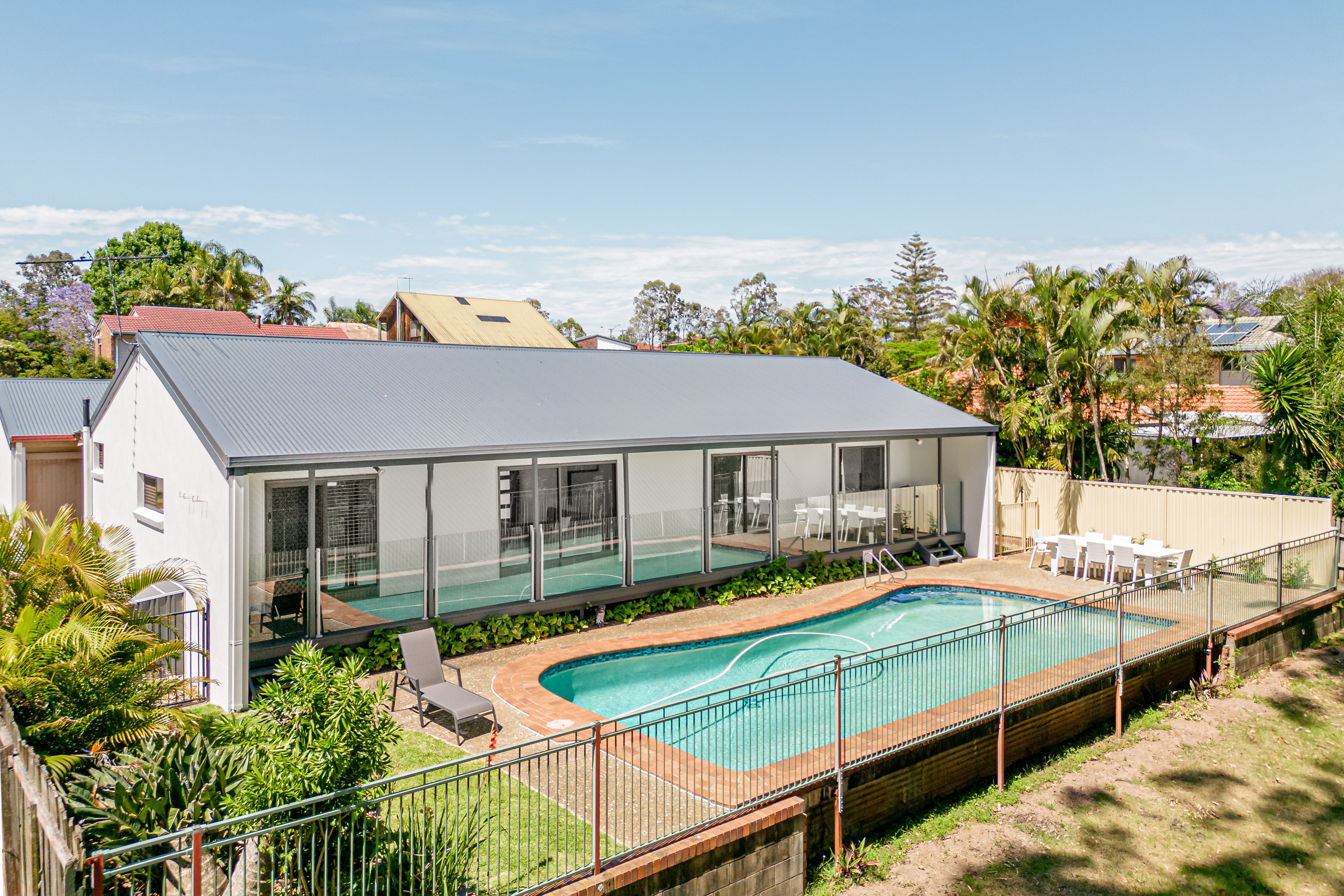 Ray White Springwood
