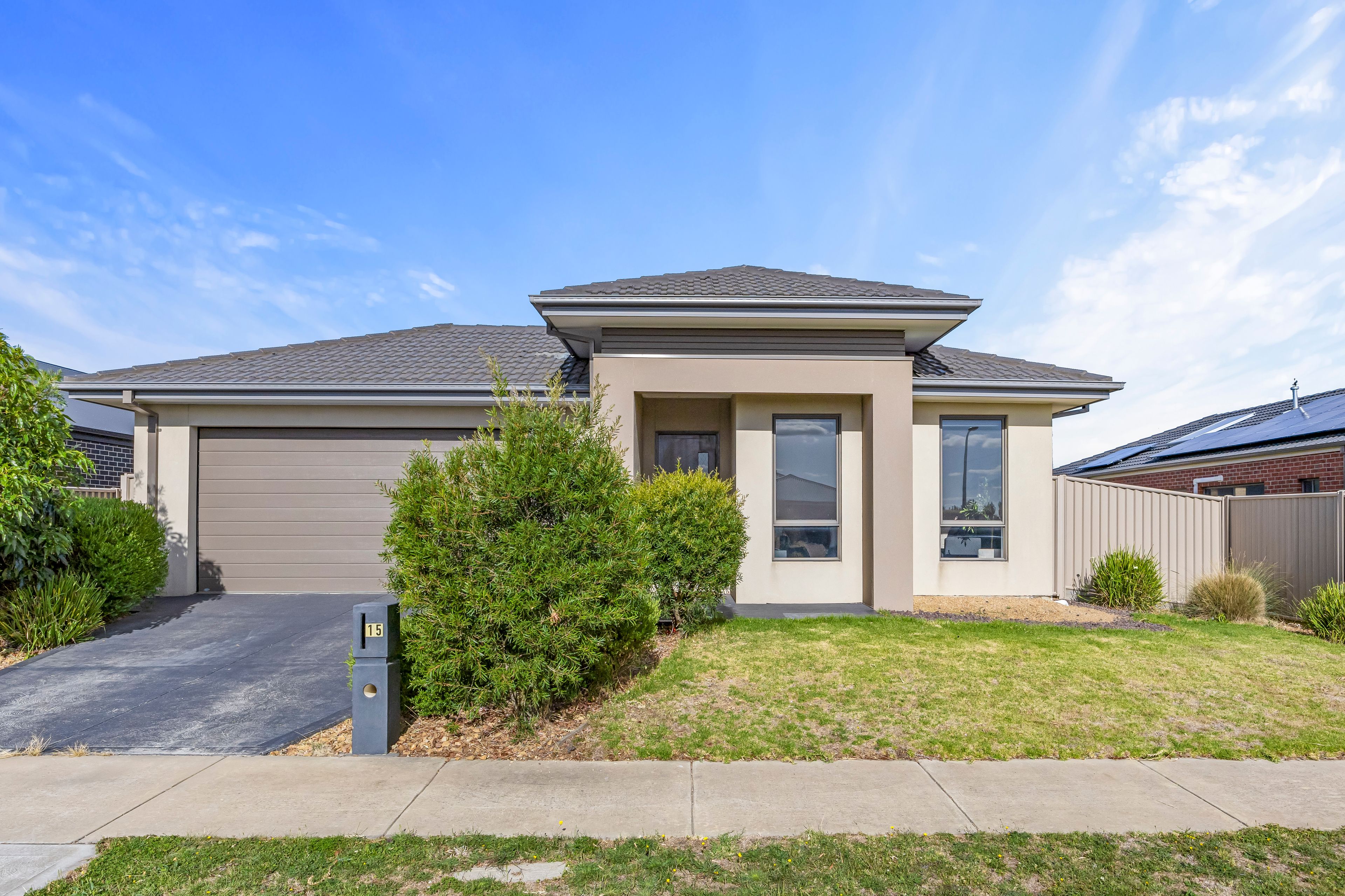 15 Wedge Tail Drive, WINTER VALLEY, VIC 3358 - Sold House - Ray White ...