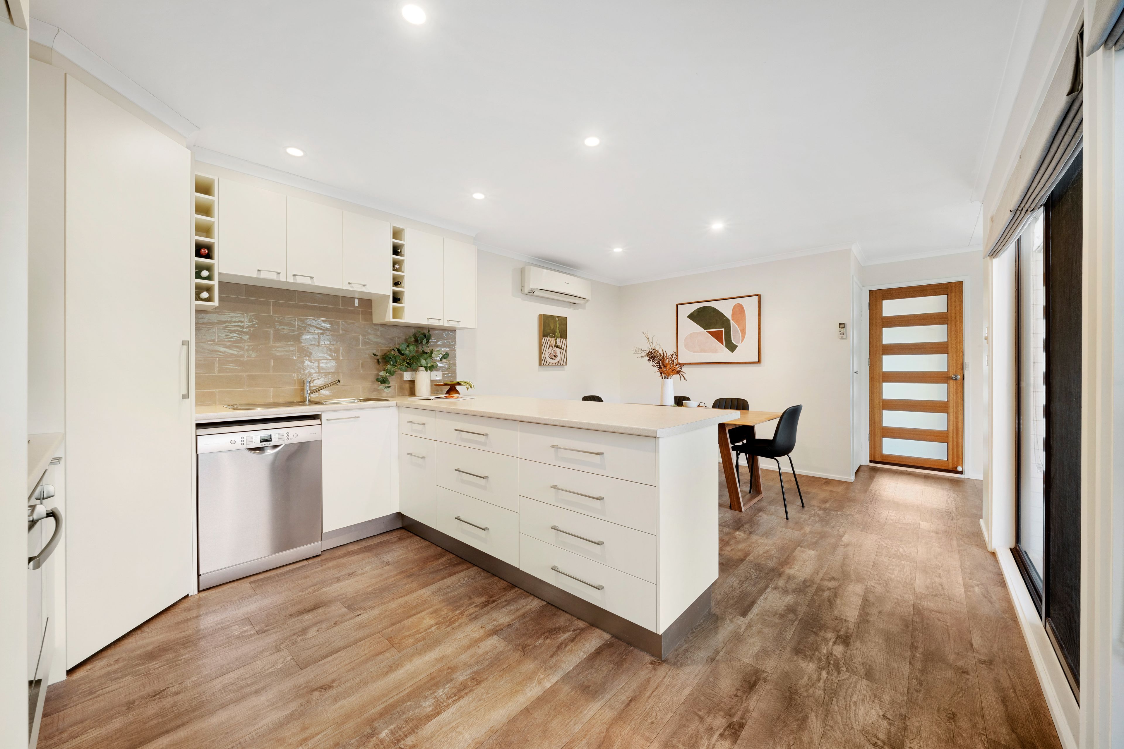 21 Collicott Circuit, Macquarie, ACT 2614 - House for Sale - Ray White ...