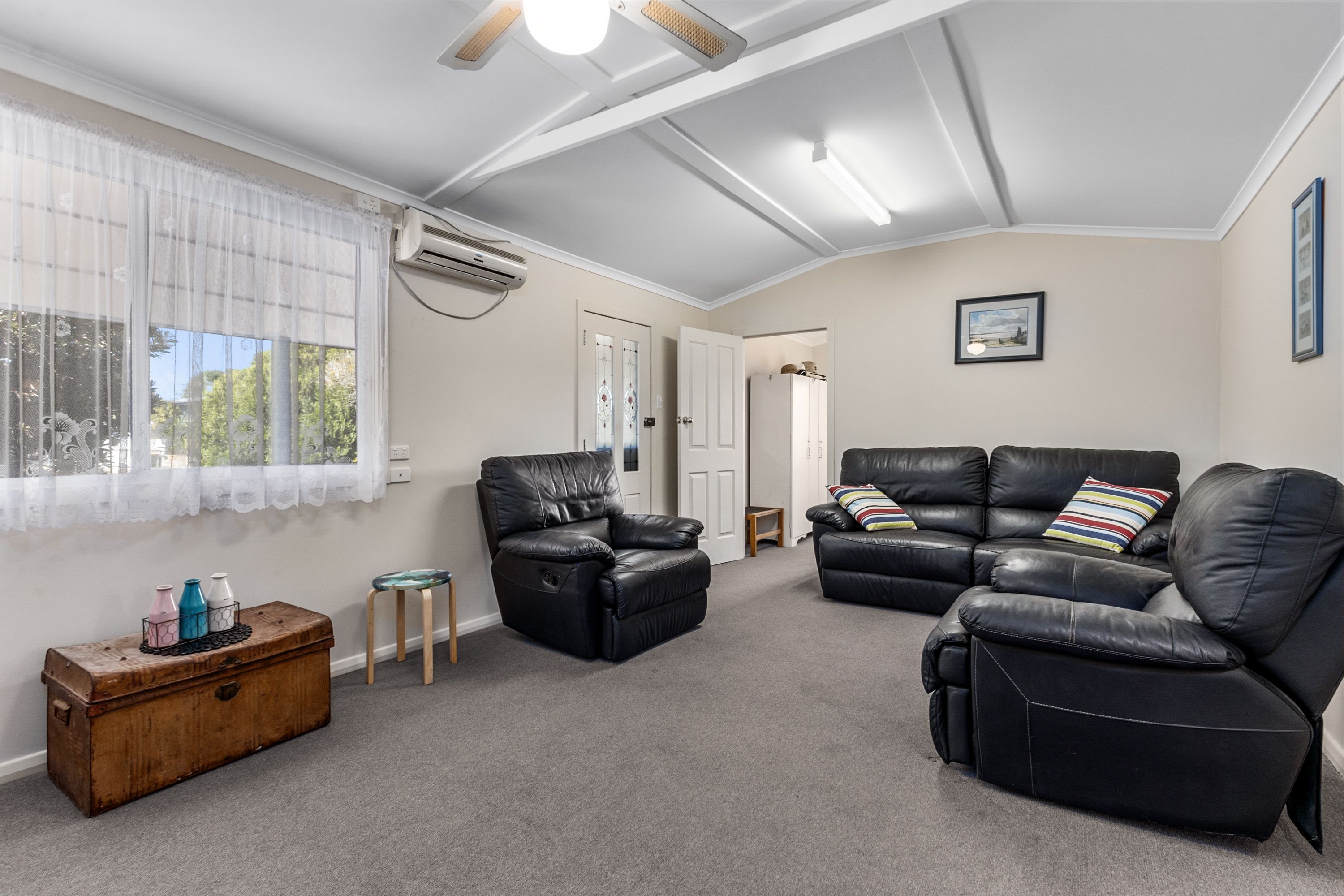 7 Baker Avenue, Port Vincent, SA 5581 - Sold House - Ray White Yorke Peninsula