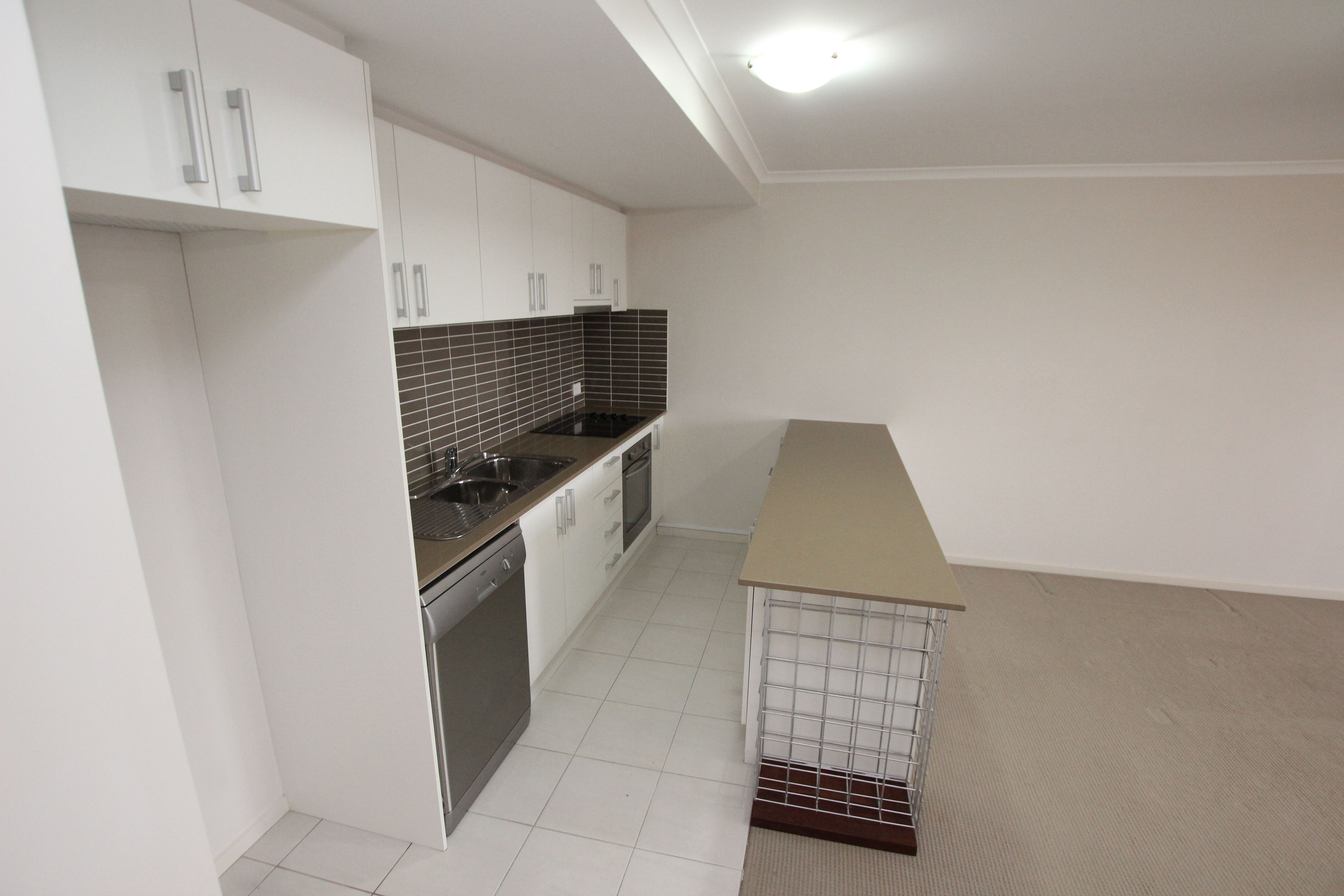 42C/21 Beissel Street, Belconnen, ACT 2617 - Apartment for Rent - Ray ...