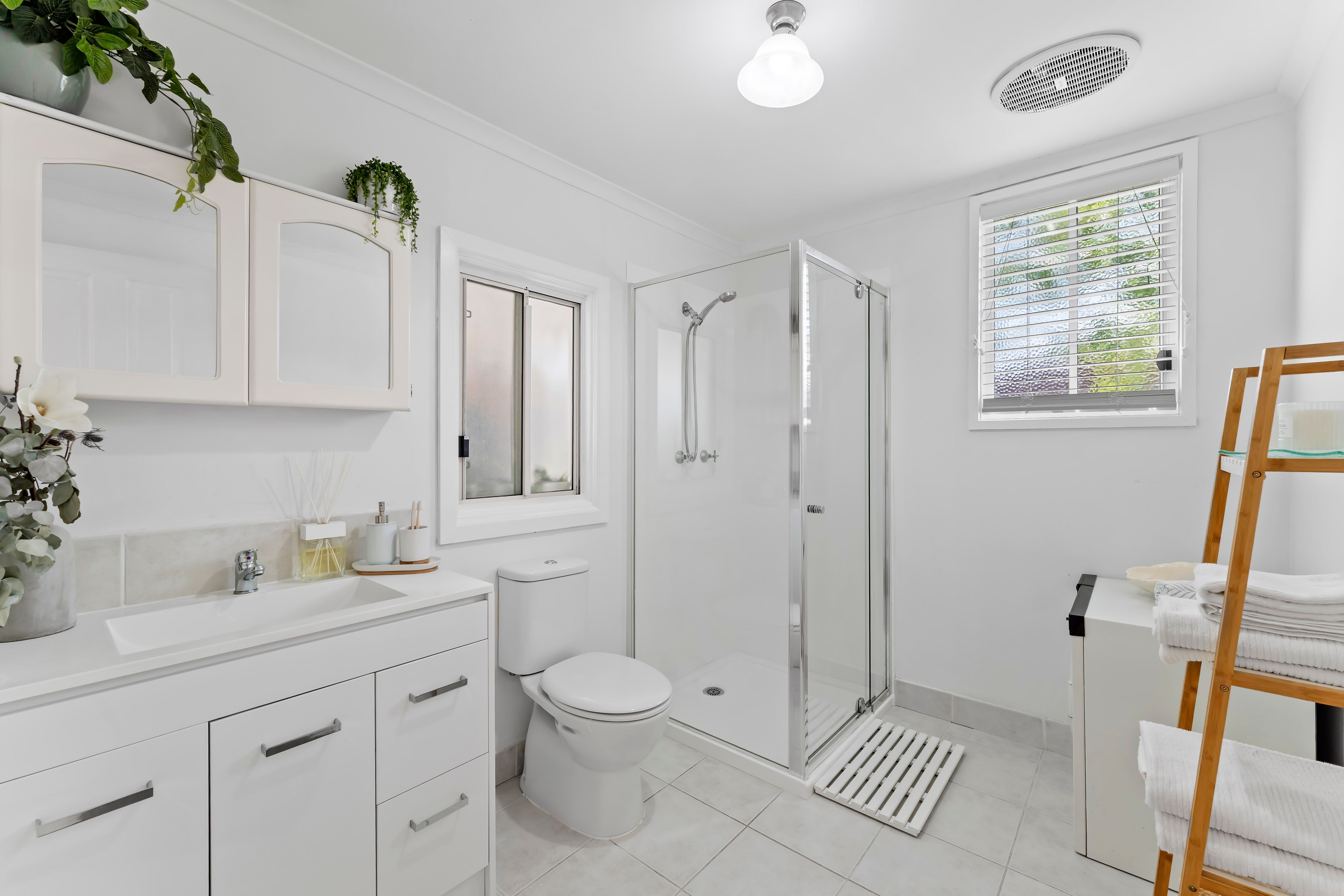 1/16 Farnham Road, Bayswater, VIC 3153 - Sold House - Ray White Wantirna
