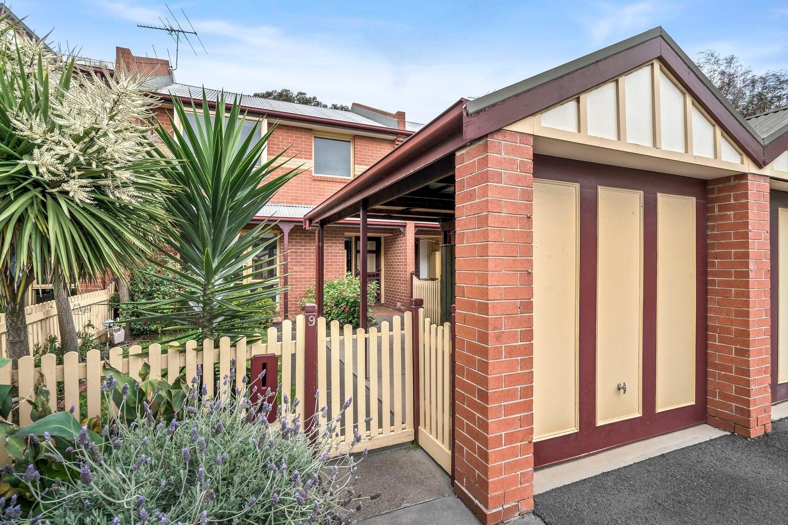 9/85 Florence Street, Williamstown North, VIC 3016 - Leased Townhouse ...