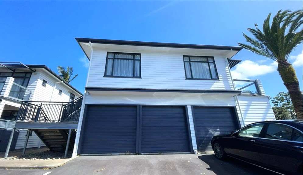 129/2 Armoy Drive, East Tamaki, Manukau City 2013 - Leased House - Ray ...