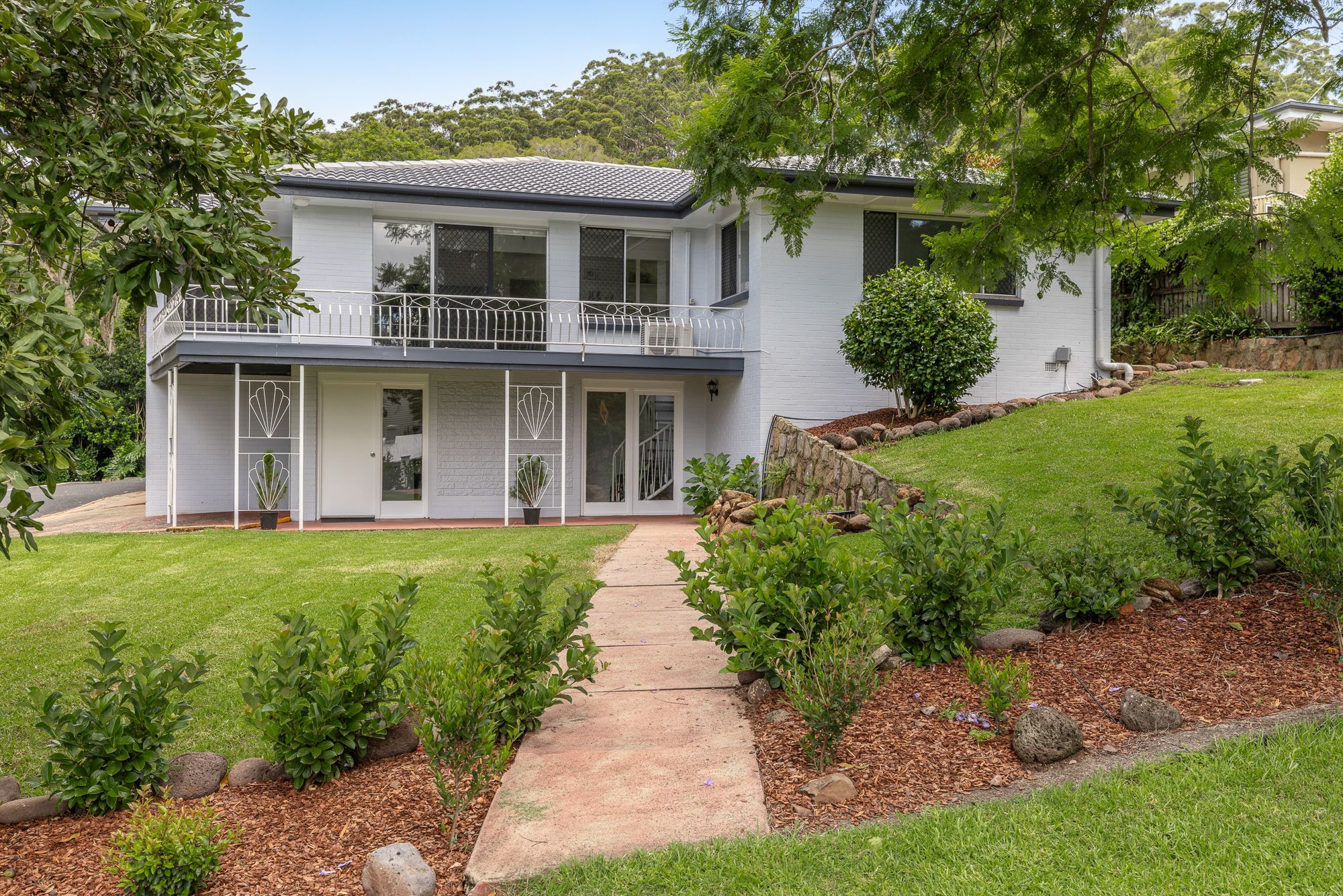 19 Mackenzie Street, Mount Lofty, QLD 4350 - Sold House - Ray White ...