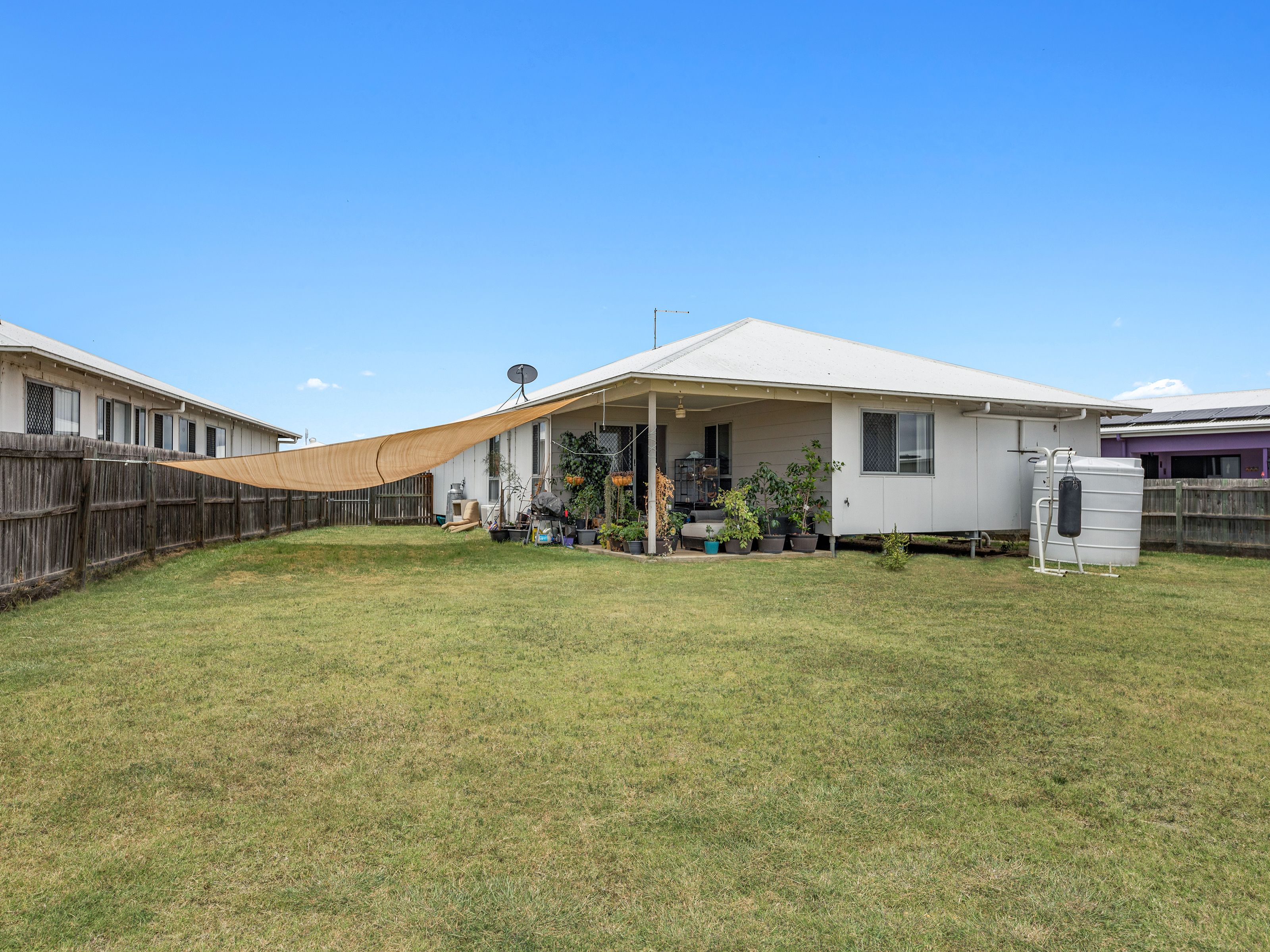 13 Lawson Crescent, Laidley North, QLD 4341 - Sold House - Ray White ...