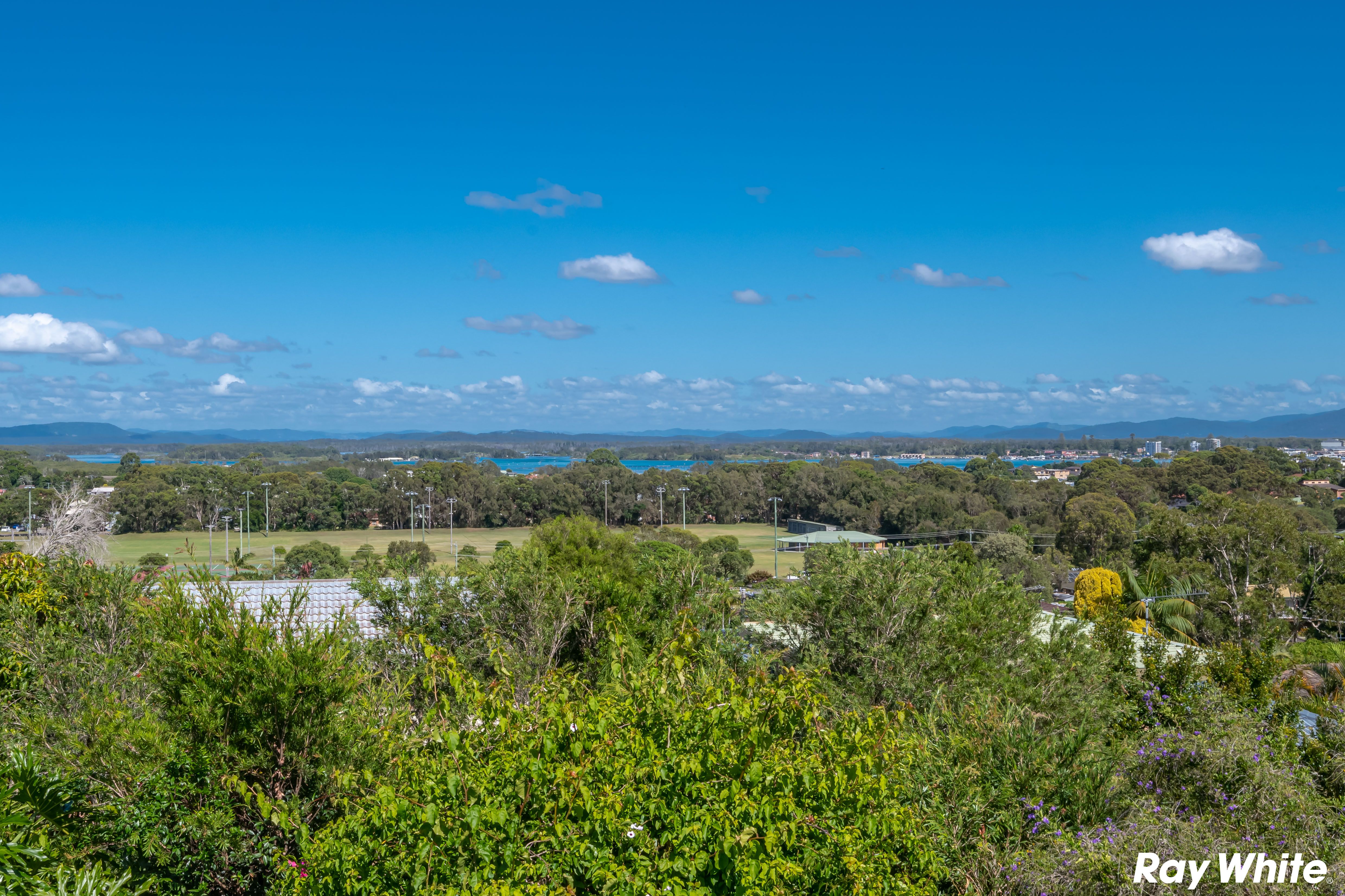 37 Sunset Avenue, Forster, NSW 2428 - Sold House - Ray White Forster ...
