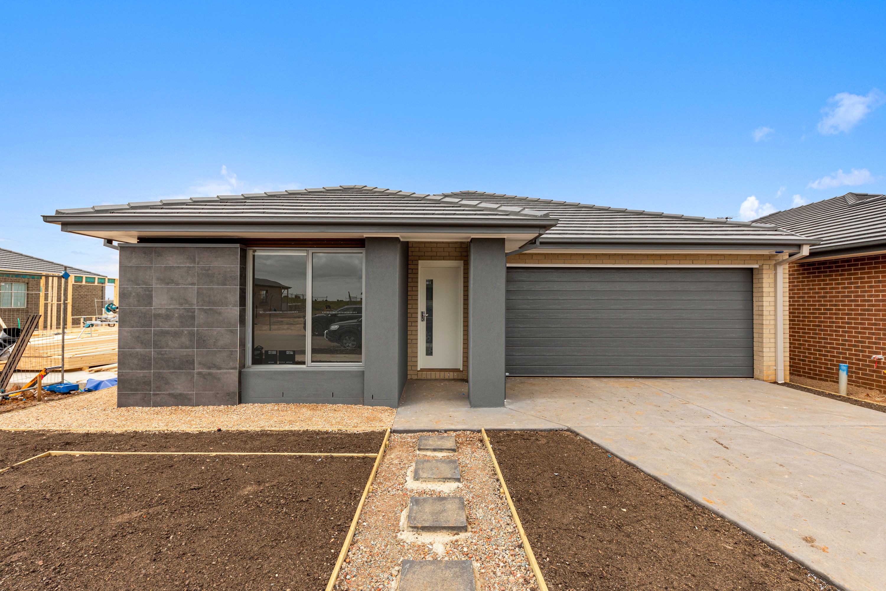 25 Risley Road, Clyde North, VIC 3978 - Leased House - Ray White Cranbourne