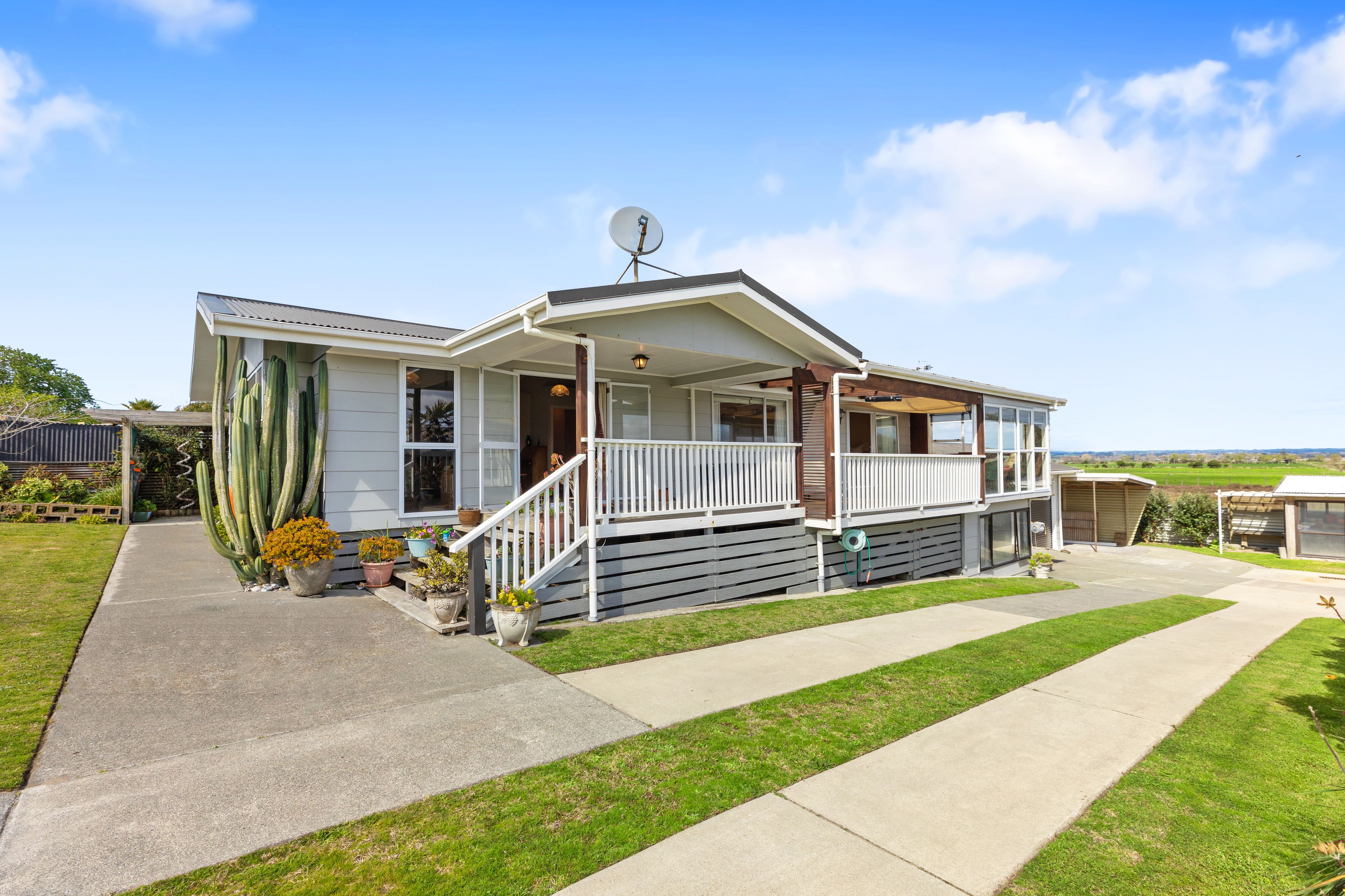 184 Pukehina Parade, Pukehina, Western Bay Of Plenty District 3186 ...