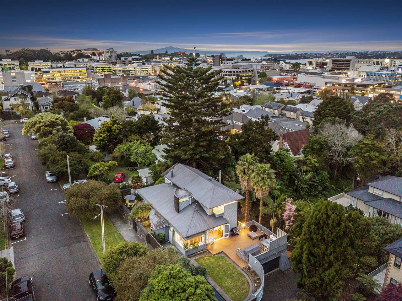 8 Almorah Place, Epsom, Auckland City | Real Estate | Ray White New Zealand