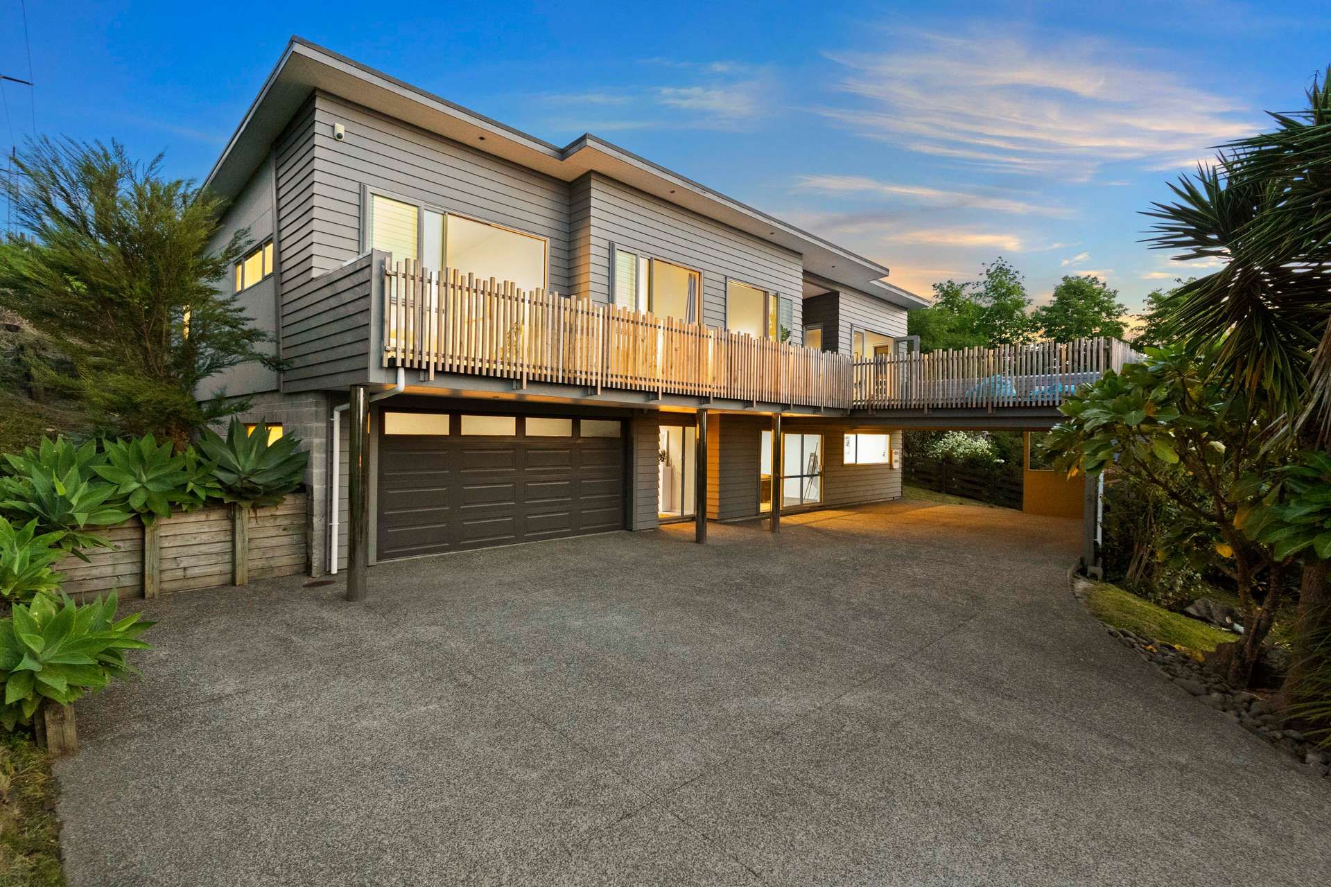 9 Bernard Magnus Lane, Greenhithe, North Shore City 0632 - Leased House ...