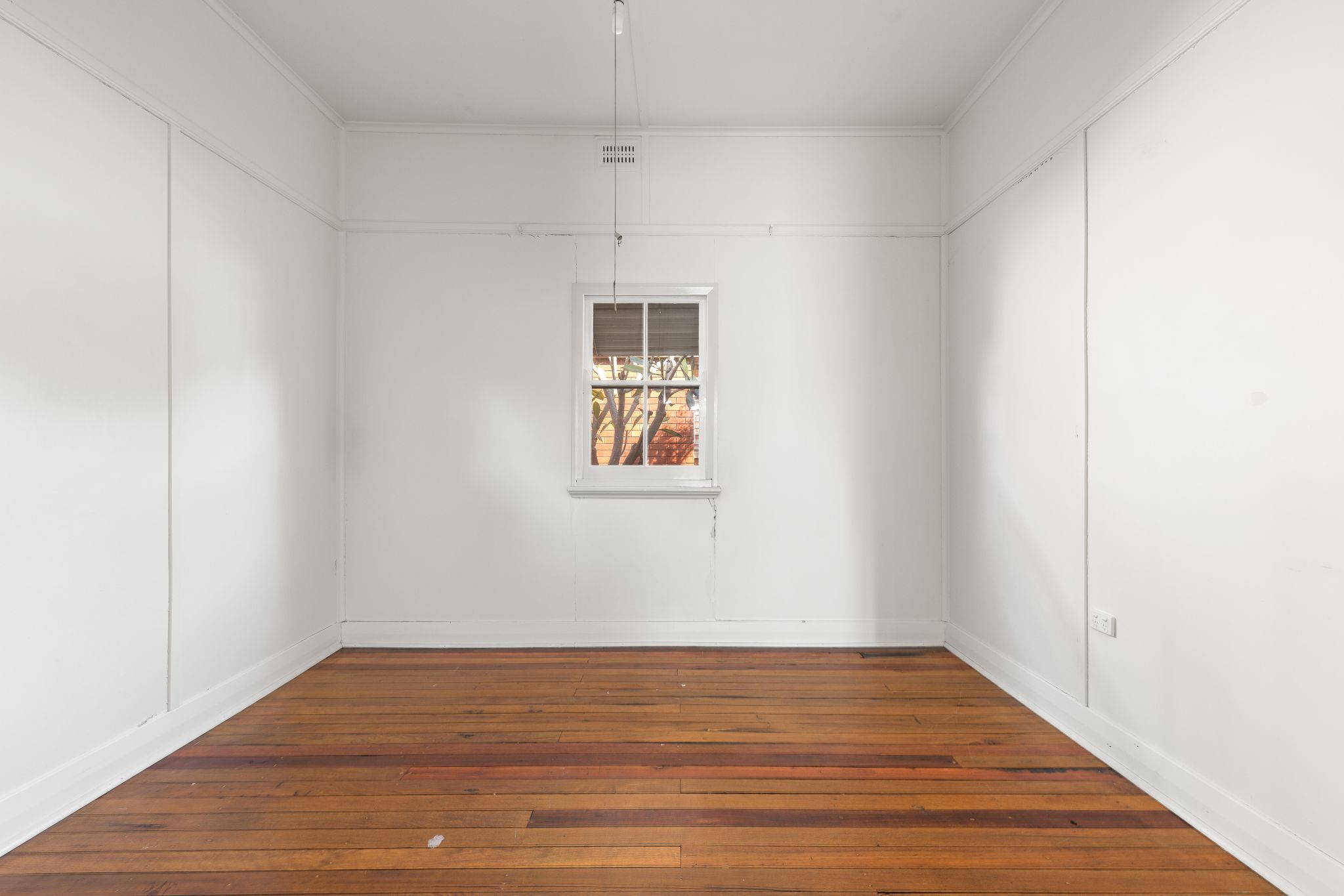 83 Eloiza Street, Dungog, NSW 2420 - House for Rent - Ray White Rural ...