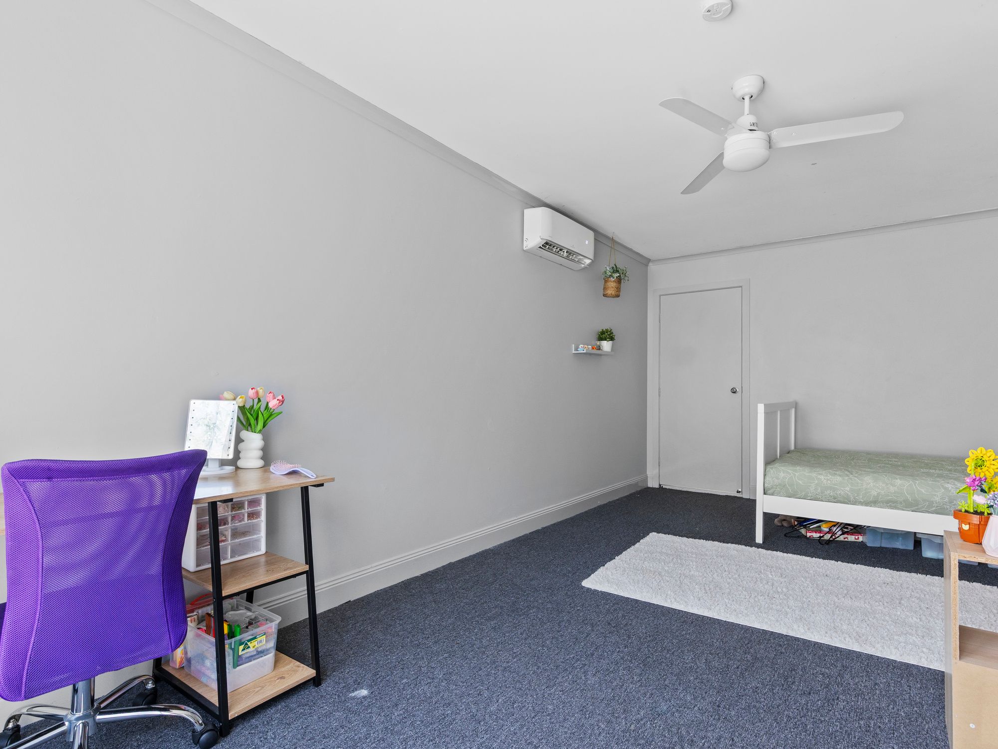 10 Perry Road, Huntfield Heights, SA 5163 - Leased House - Ray White ...